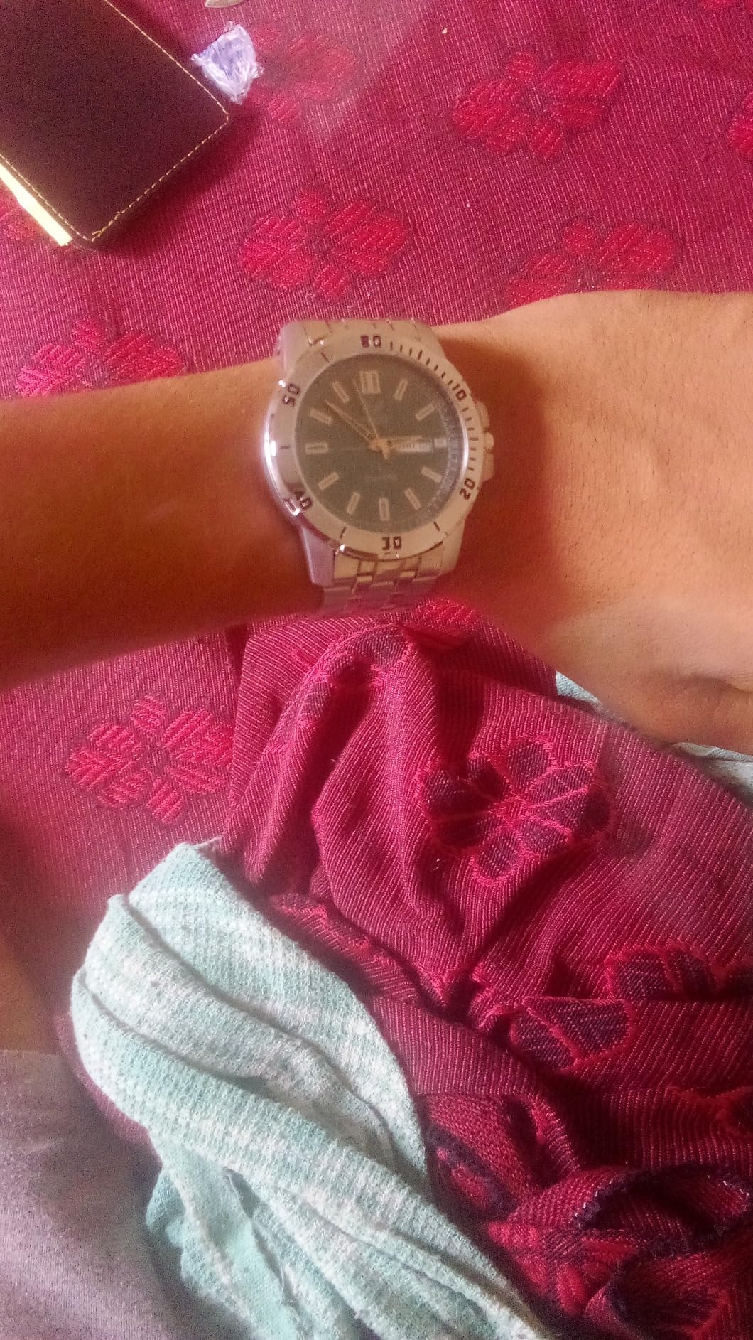 Titan Metal Silver Analog with Day and Date Stainless Steel Strap Watch ...