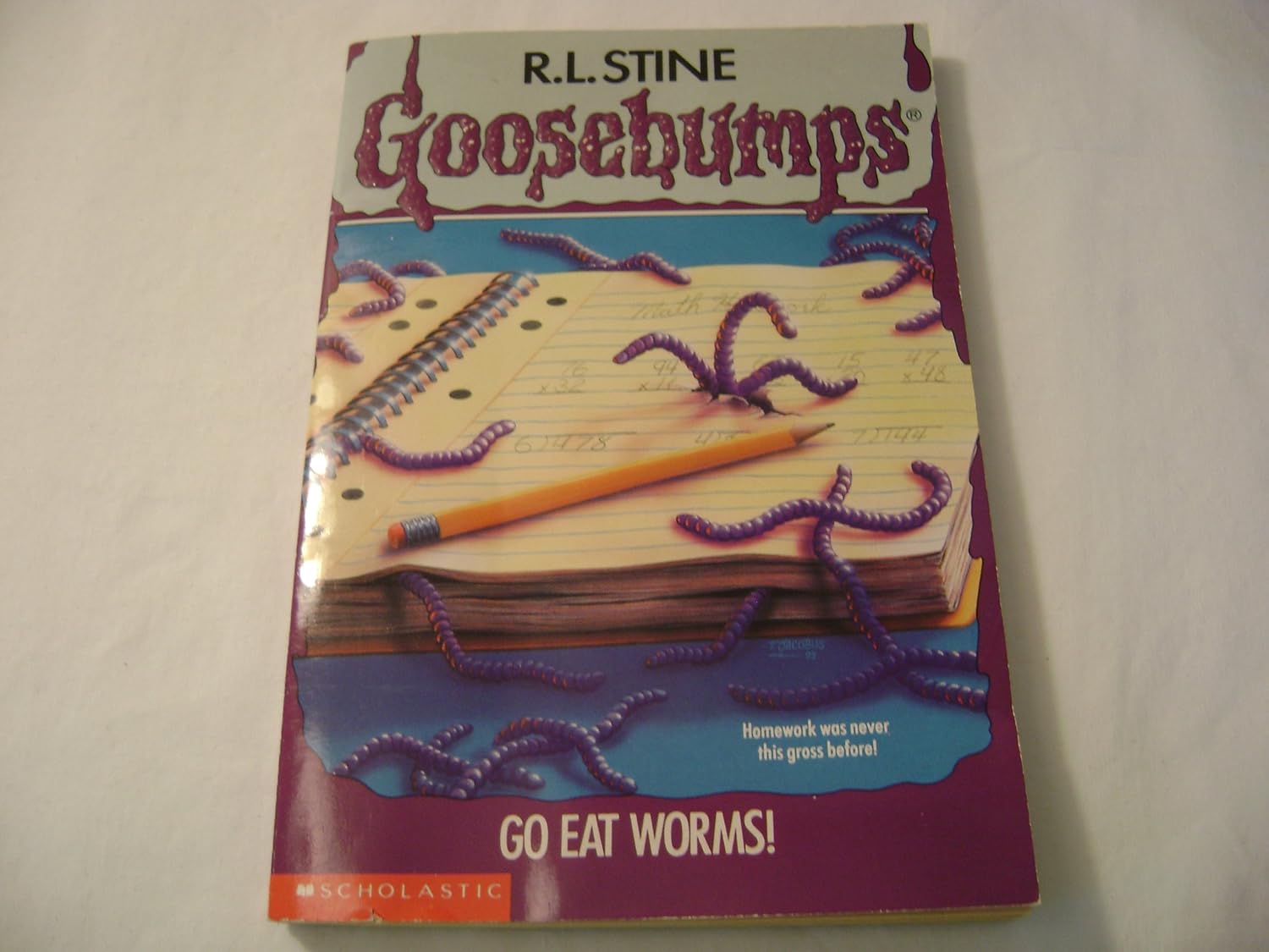 Goosebumps: Go Eat Worms!: Stine, R L: 9780439671149: Books - Amazon.ca
