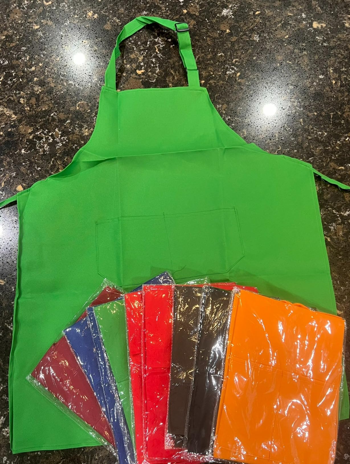 Amazon.com: Nymmoata 10/20 PCS Plain Bib Aprons Bulk, Adjustable ...