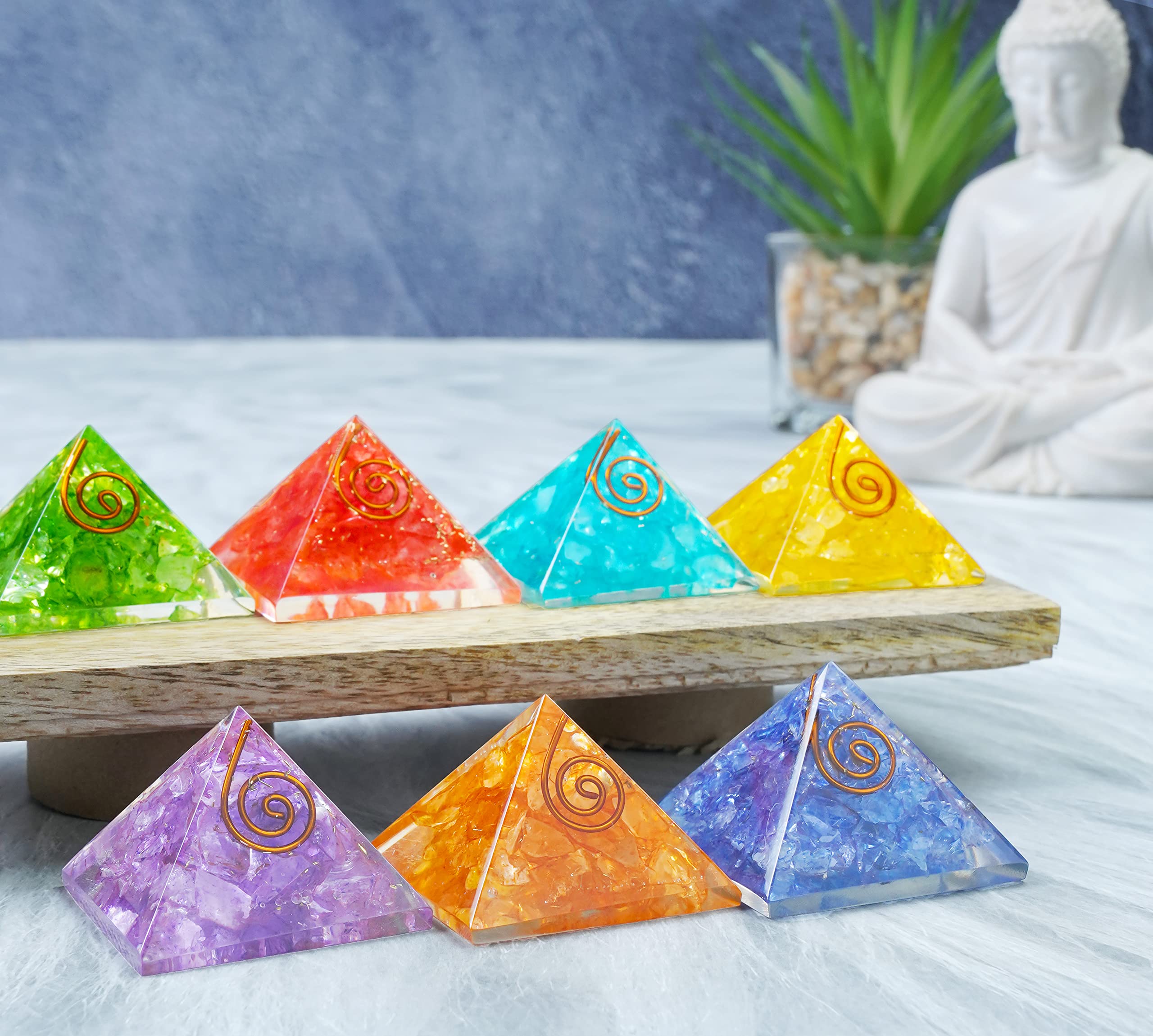 Snapklik.com : Crystal Pyramids Set Of 7 Orgone Pyramid - Healing ...