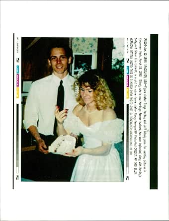 Amazon.com: Vintage photo of Figure skater Tonya Harding and her ex ...