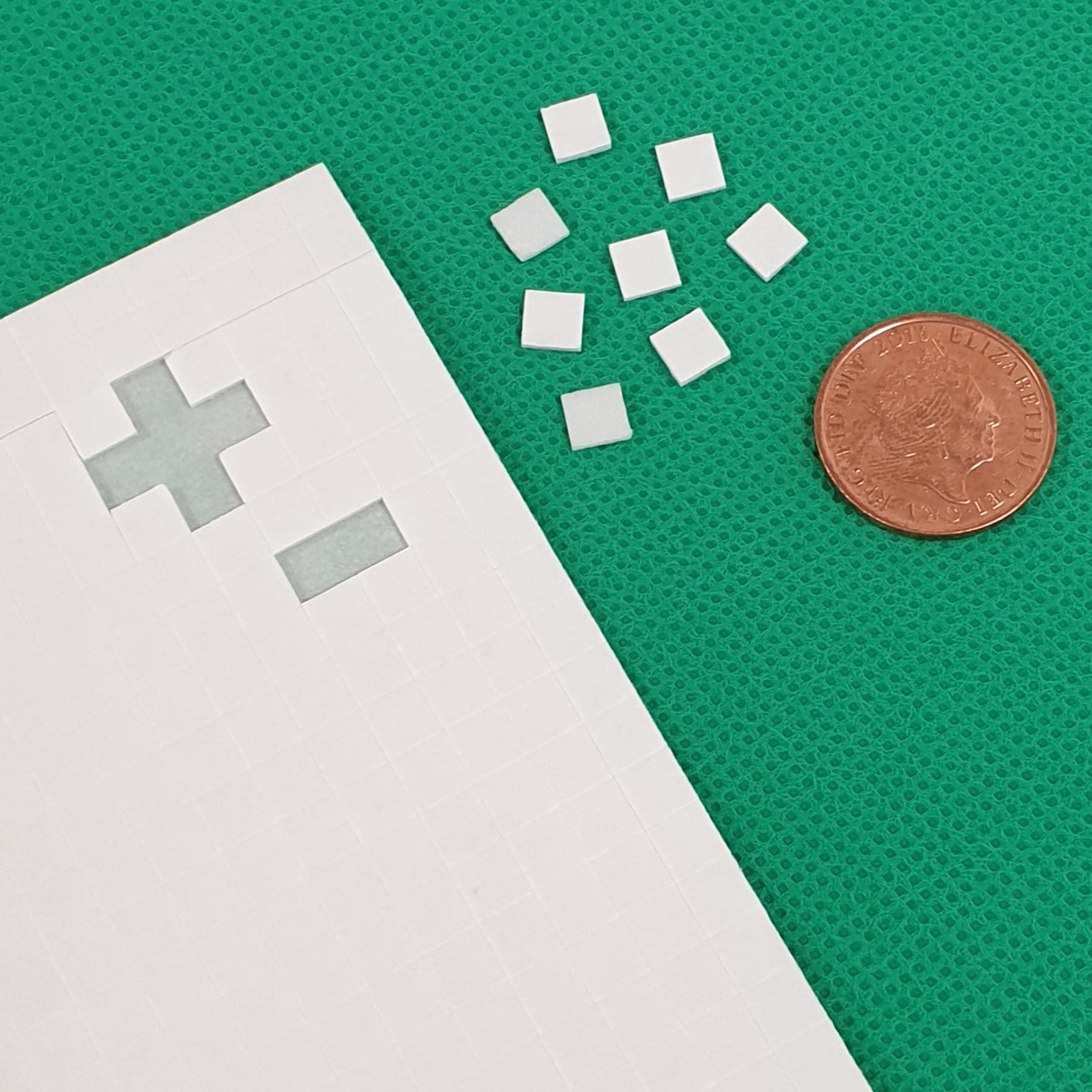 151 Double Sided Sticky Pads (20mm x 20mm 80PC) : Amazon.co.uk: DIY & Tools