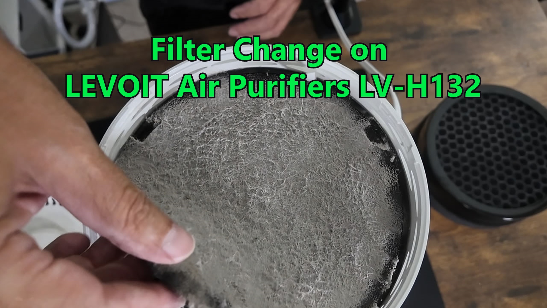 Watch How to Change the Filter LEVOIT Air Purifiers LV-H132 on Amazon Live