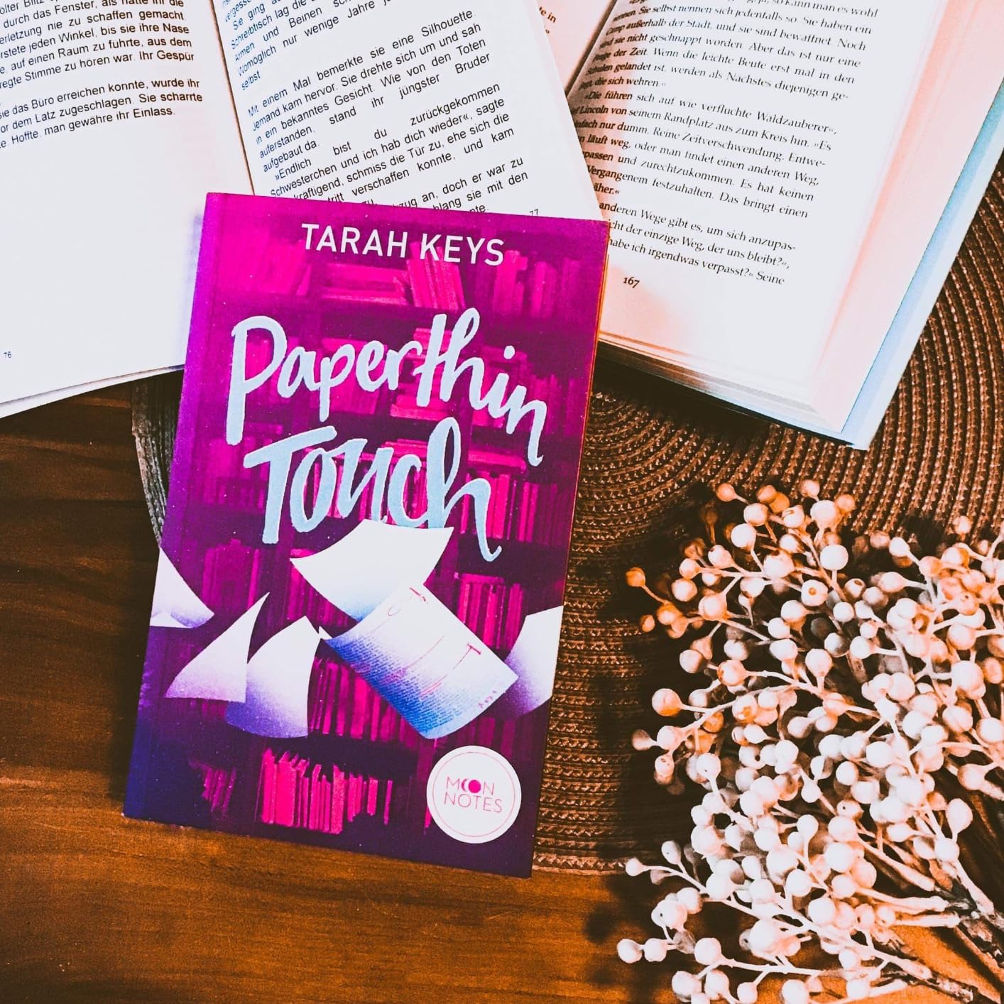 Literally Love 1. Paperthin Touch: Eine humorvolle New Adult Romance über Liebe und Freundschaft ...