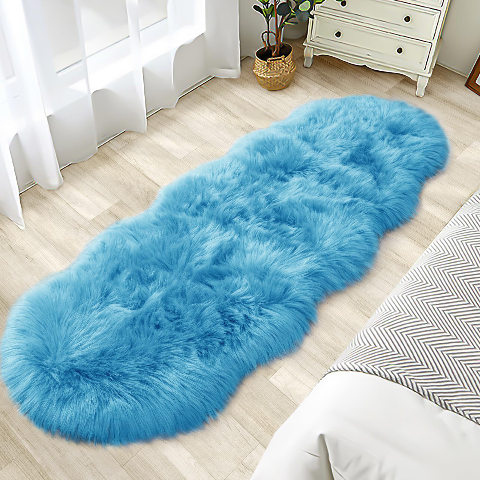Amazon.com: Faux Fur Rug for Bedroom, Fluffy Runner Rugs Soft Sheepskin ...