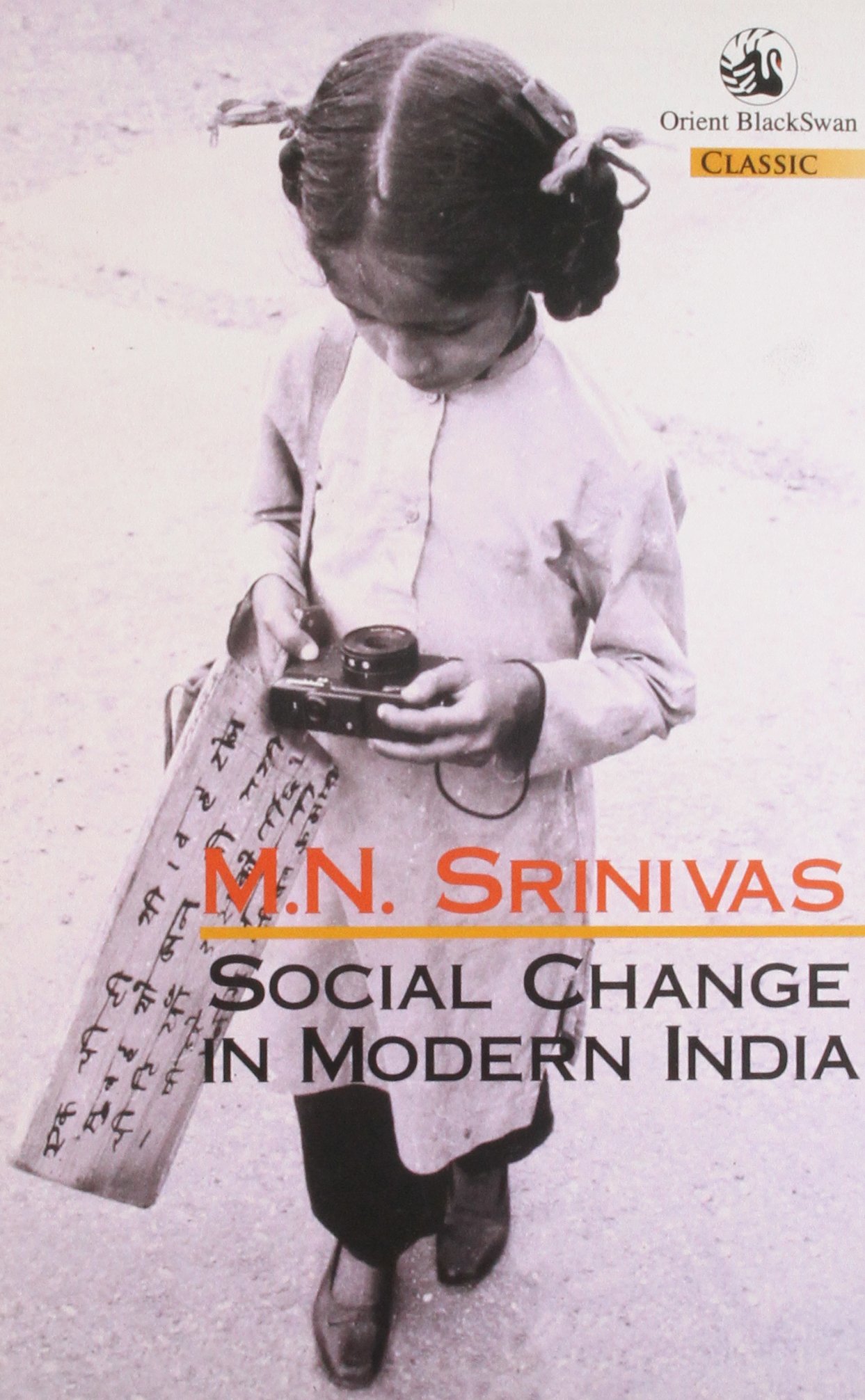 SOCIAL CHANGE IN MODERN INDIA (REV EDN.) : Srinivas,M.N.: Amazon.in: Books