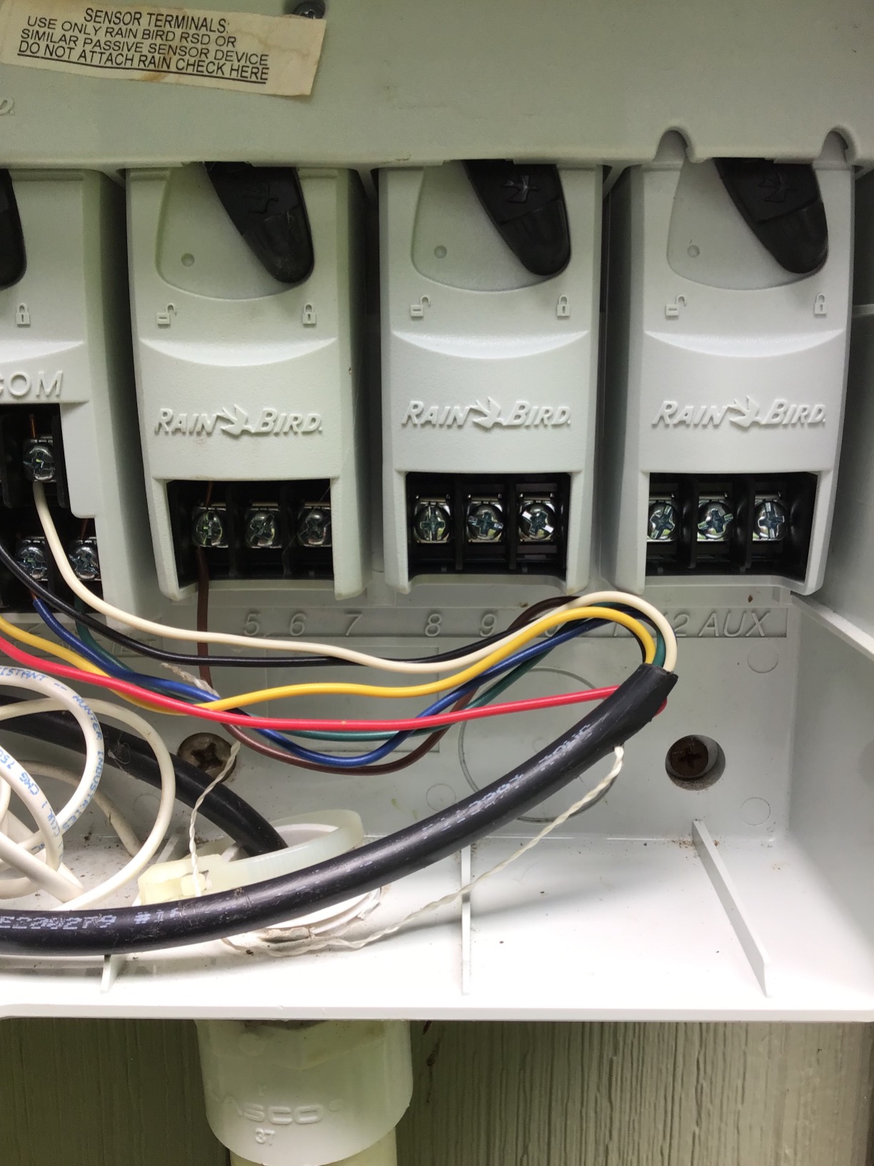 Amazon.com : Rain-Bird ESPSM3-3-Station Expansion Module for ESP-M, ESP ...