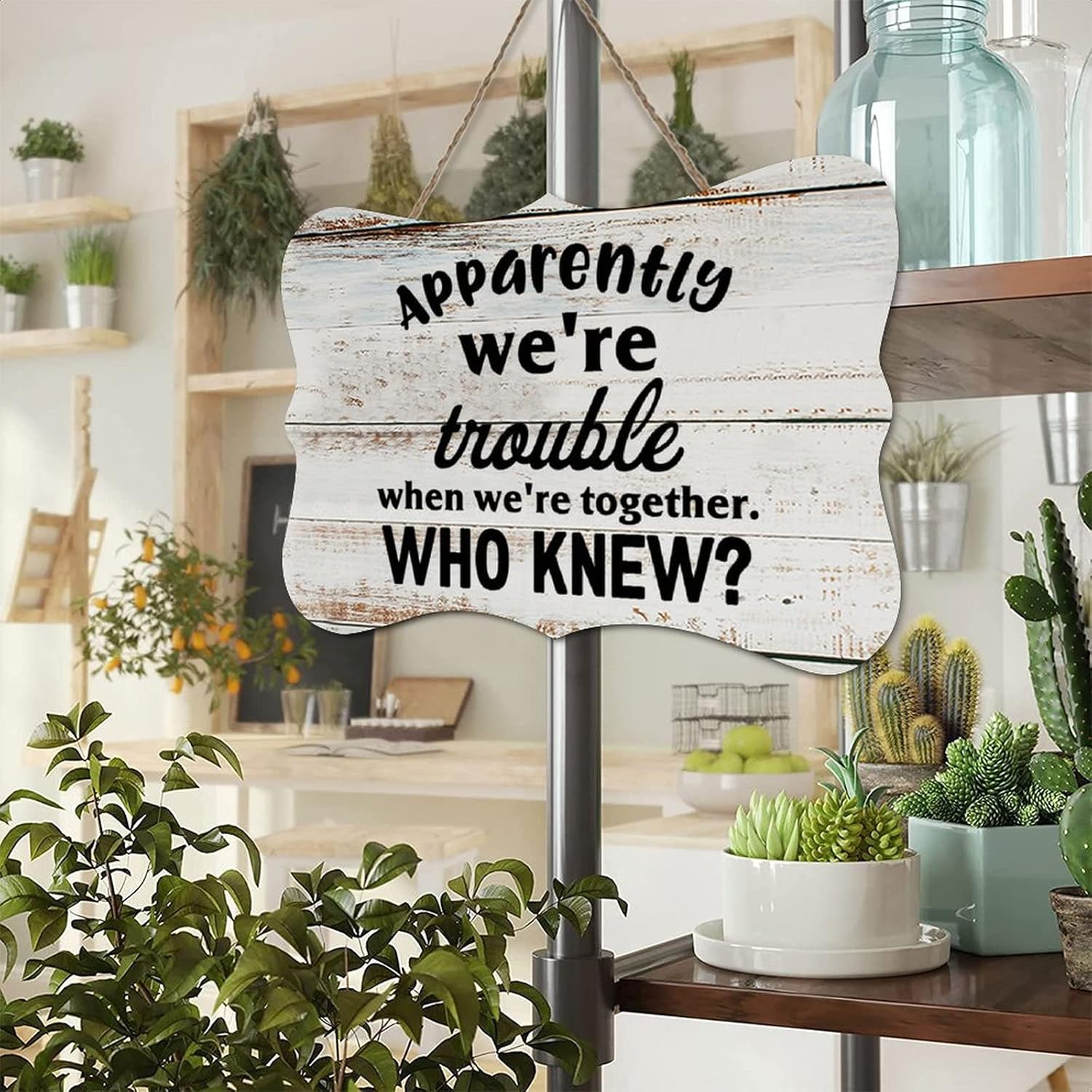 Letrero de madera de estilo rústico cita positiva de vida aparentemente ...