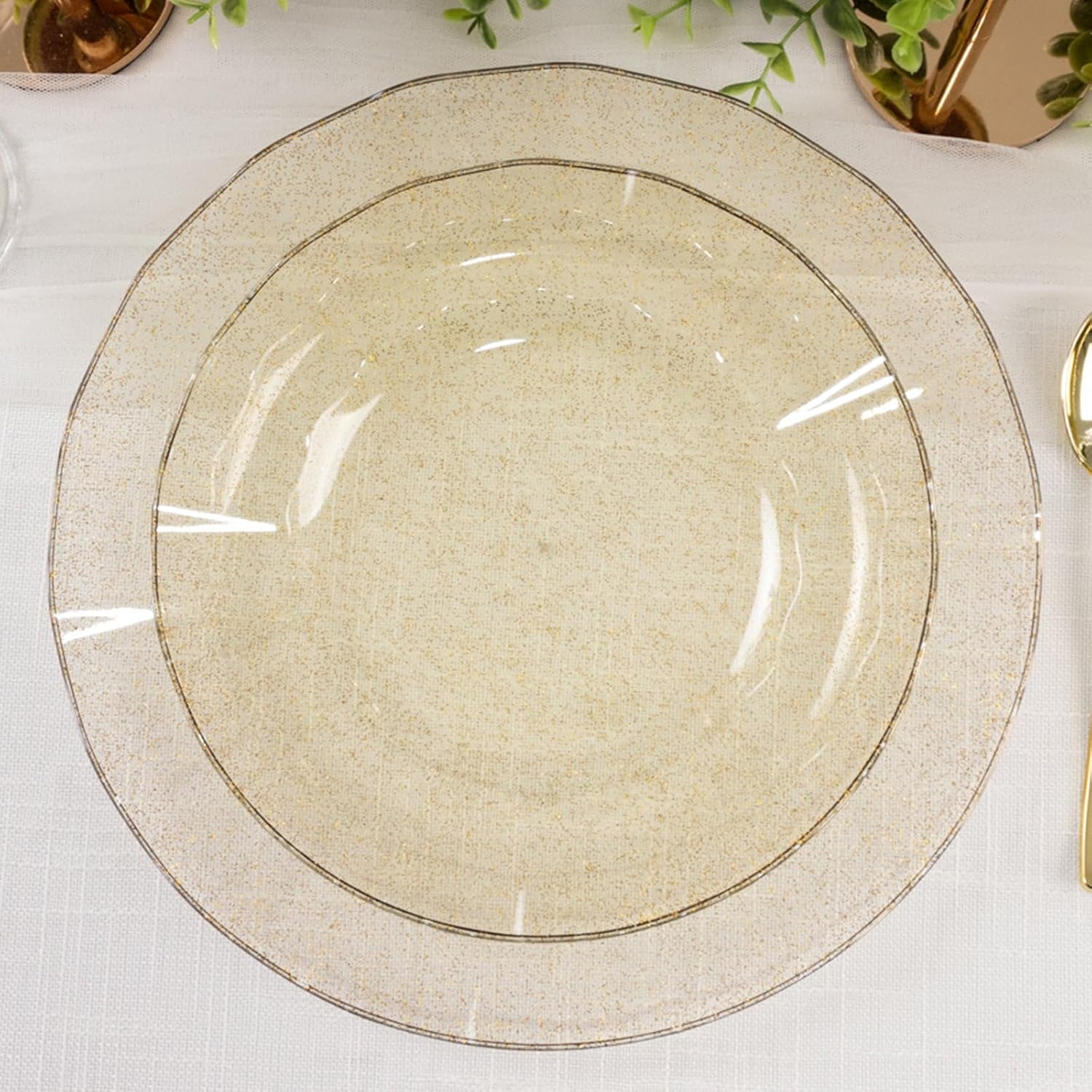 Amazon.com: Efavormart 10 Pack Gold Glitter Plastic Party Plates with ...