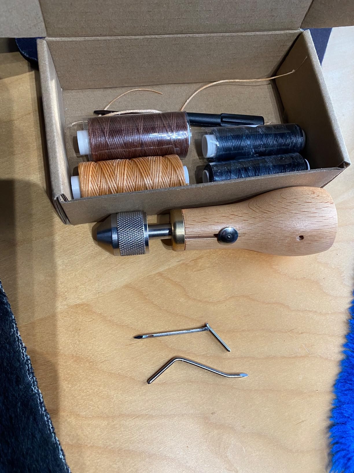 Becho 5 Needles Hand Stitcher Sets Sewing Awl with Copper Handle for ...