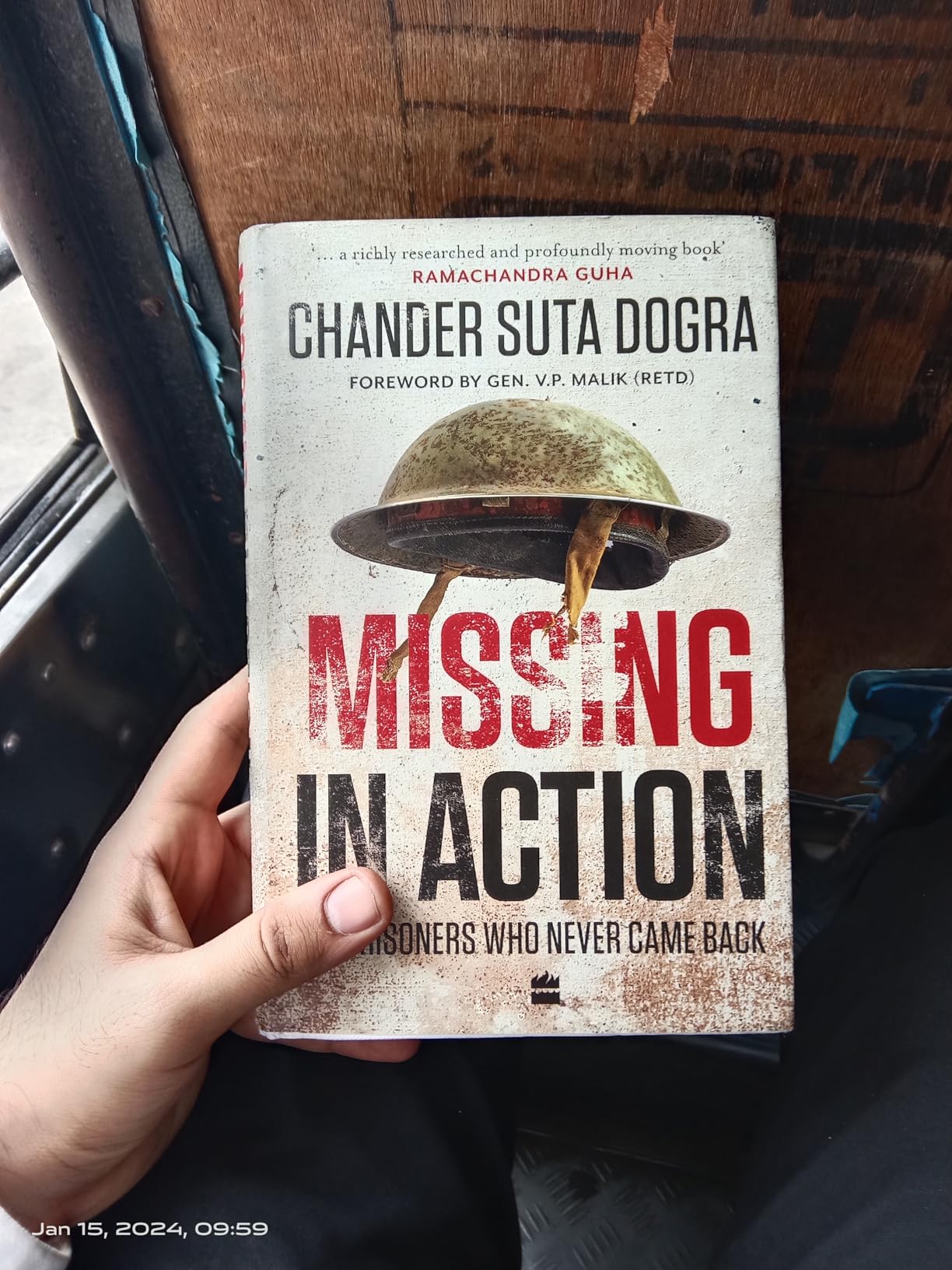 Missing in Action: The Prisoners Who Never Came Back : Dogra, Chander ...