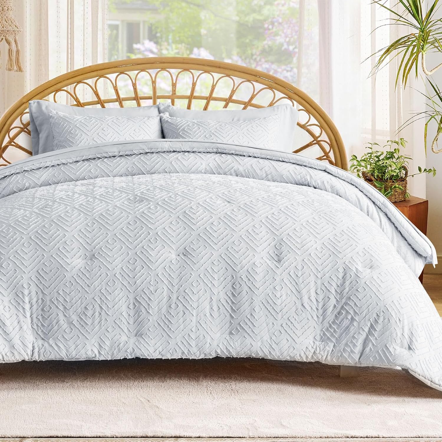 Amazon.com: EVERGRACE Boho Comforter Set Queen Size 7 Piece, Shabby ...