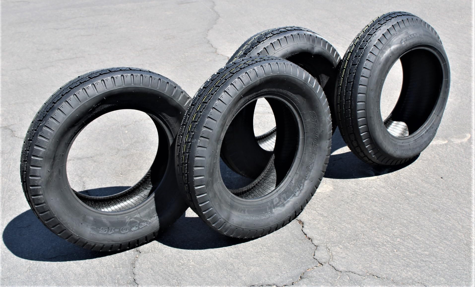 Amazon.com: Antego ST205/75D15 Bias Trailer Tire, 6 Ply Load Range C (Set of 4) : Automotive
