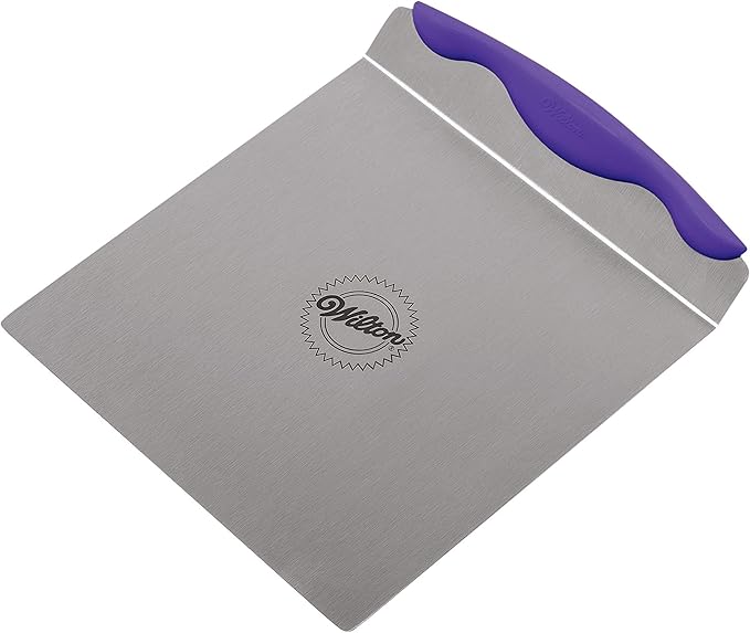 Amazon.com: Wilton Cake Lifter, 8-Inch : Home & Kitchen