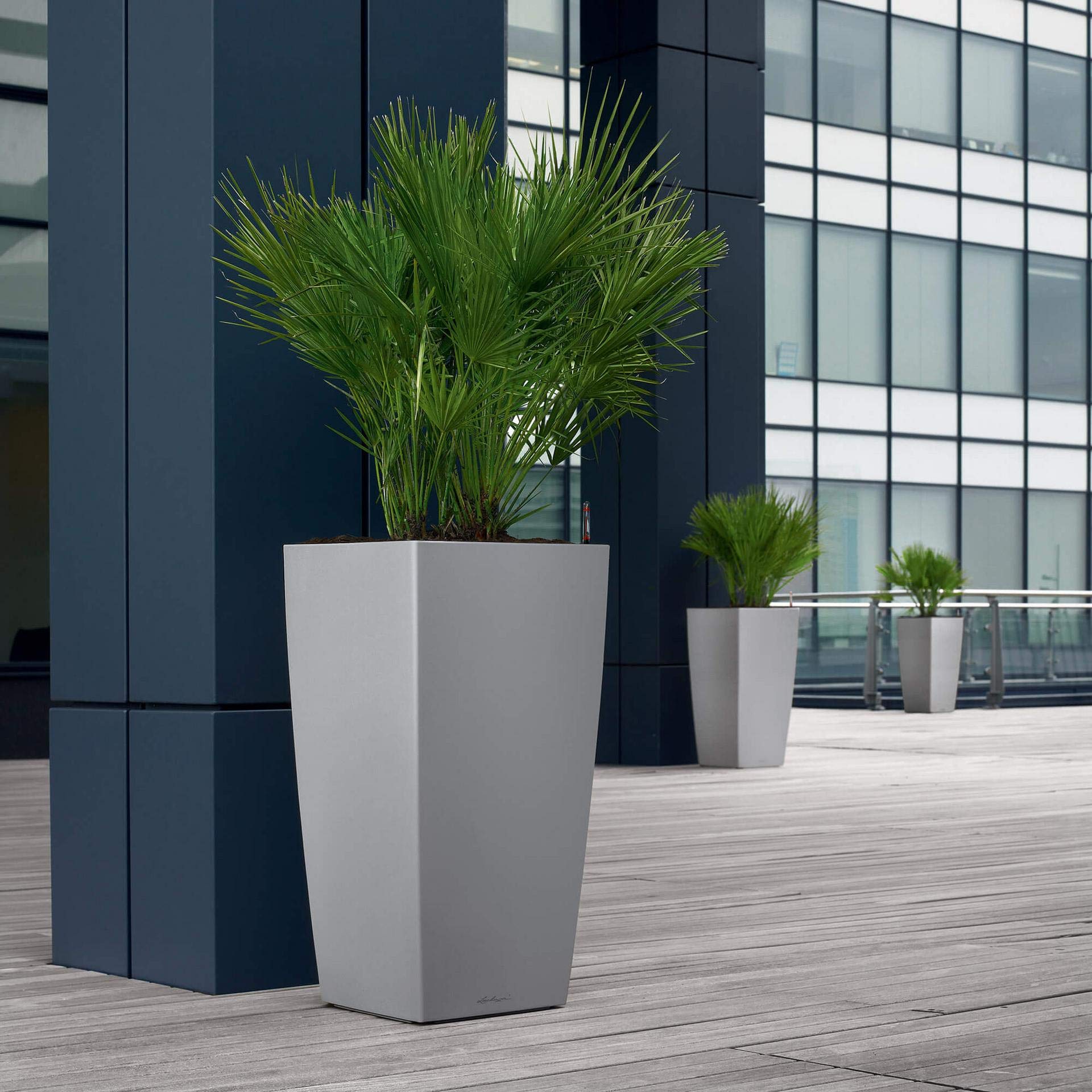 Cubico Porcelain Planter