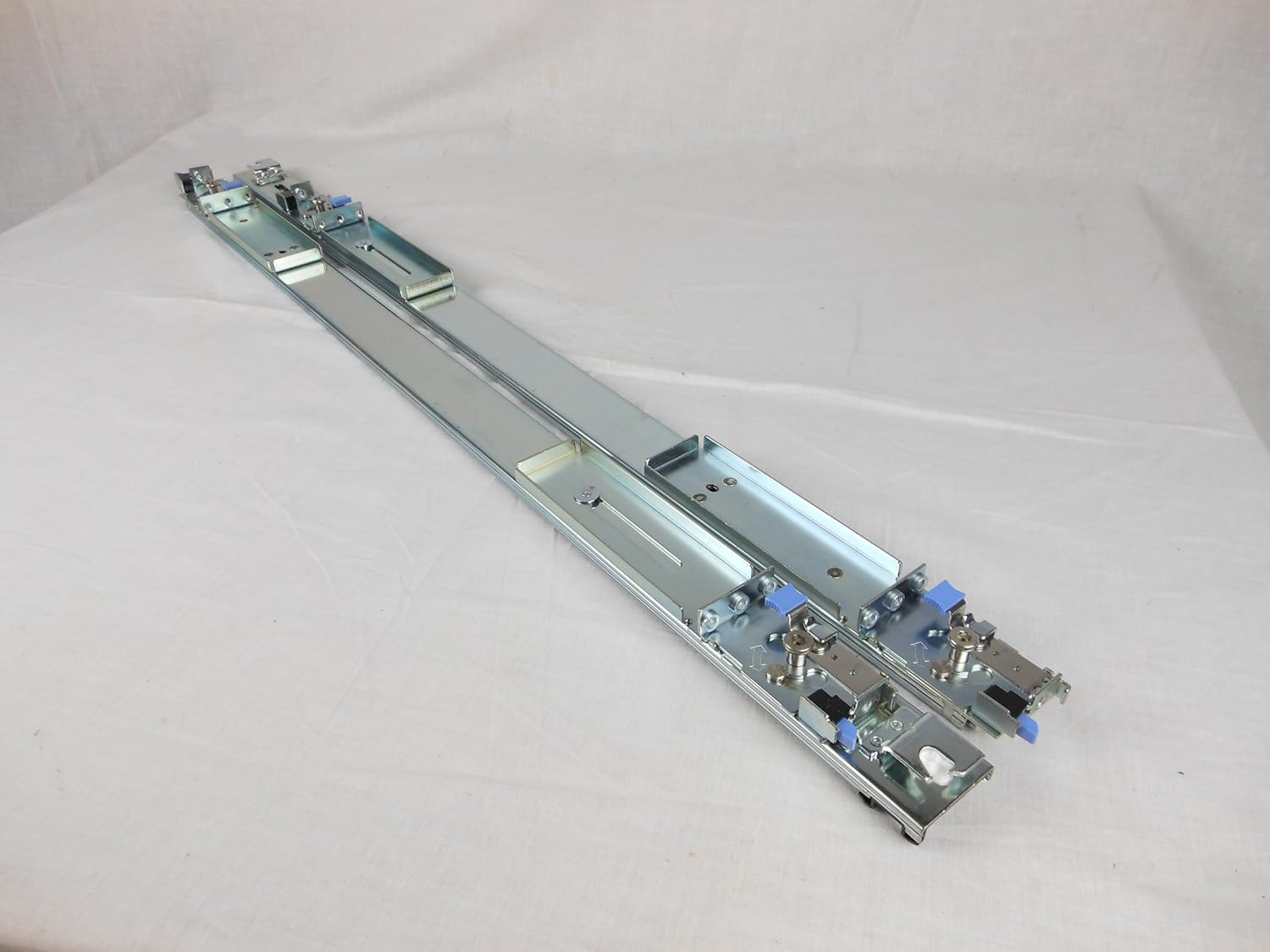 DELL PowerEdge 1950 Server Versa Rapid Rail Left and Right Rails DR784 ...