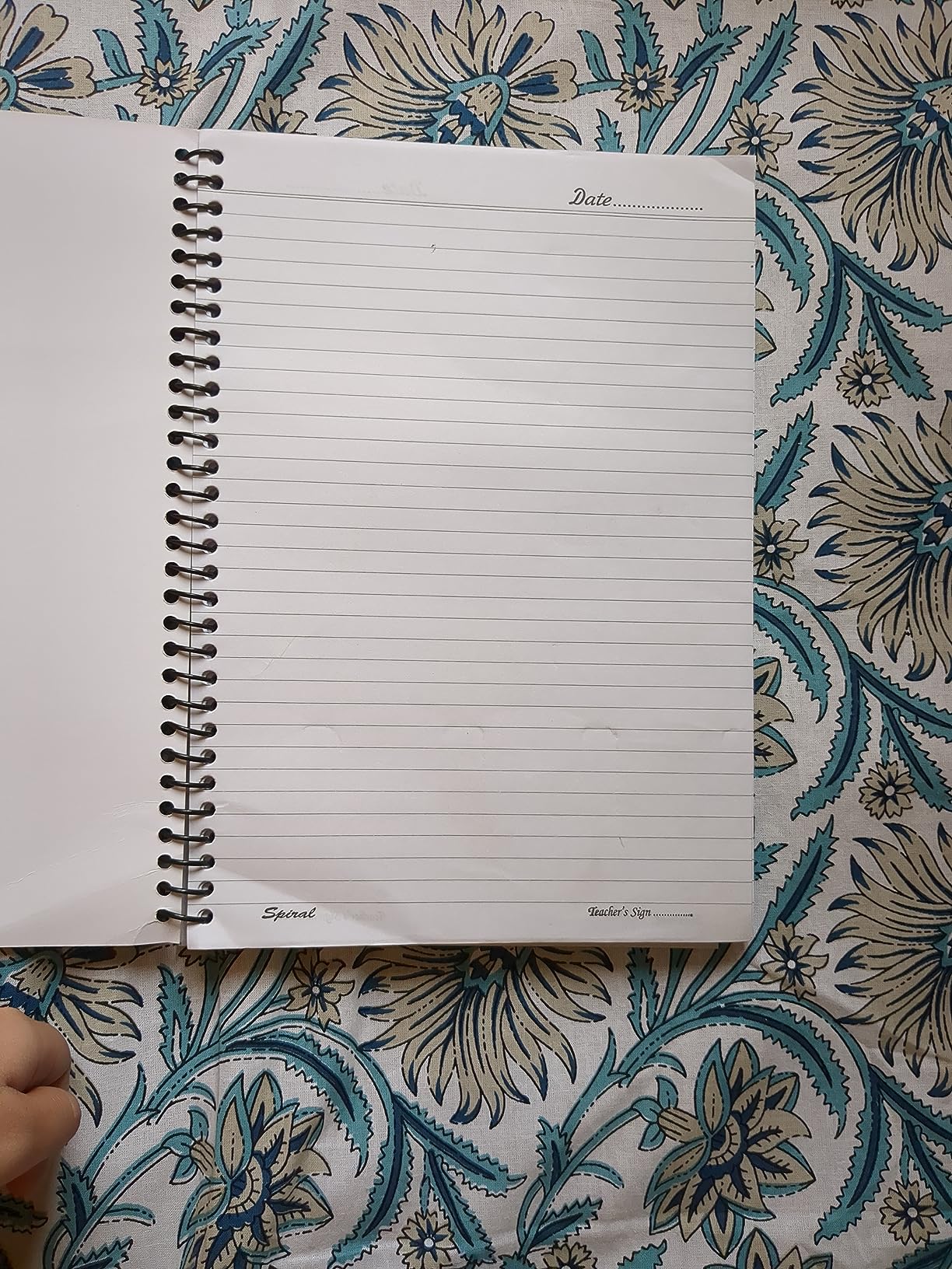 Unigo A4 Size Spiral Notebook, Single Line Ruled, Bright & Smooth Paper ...