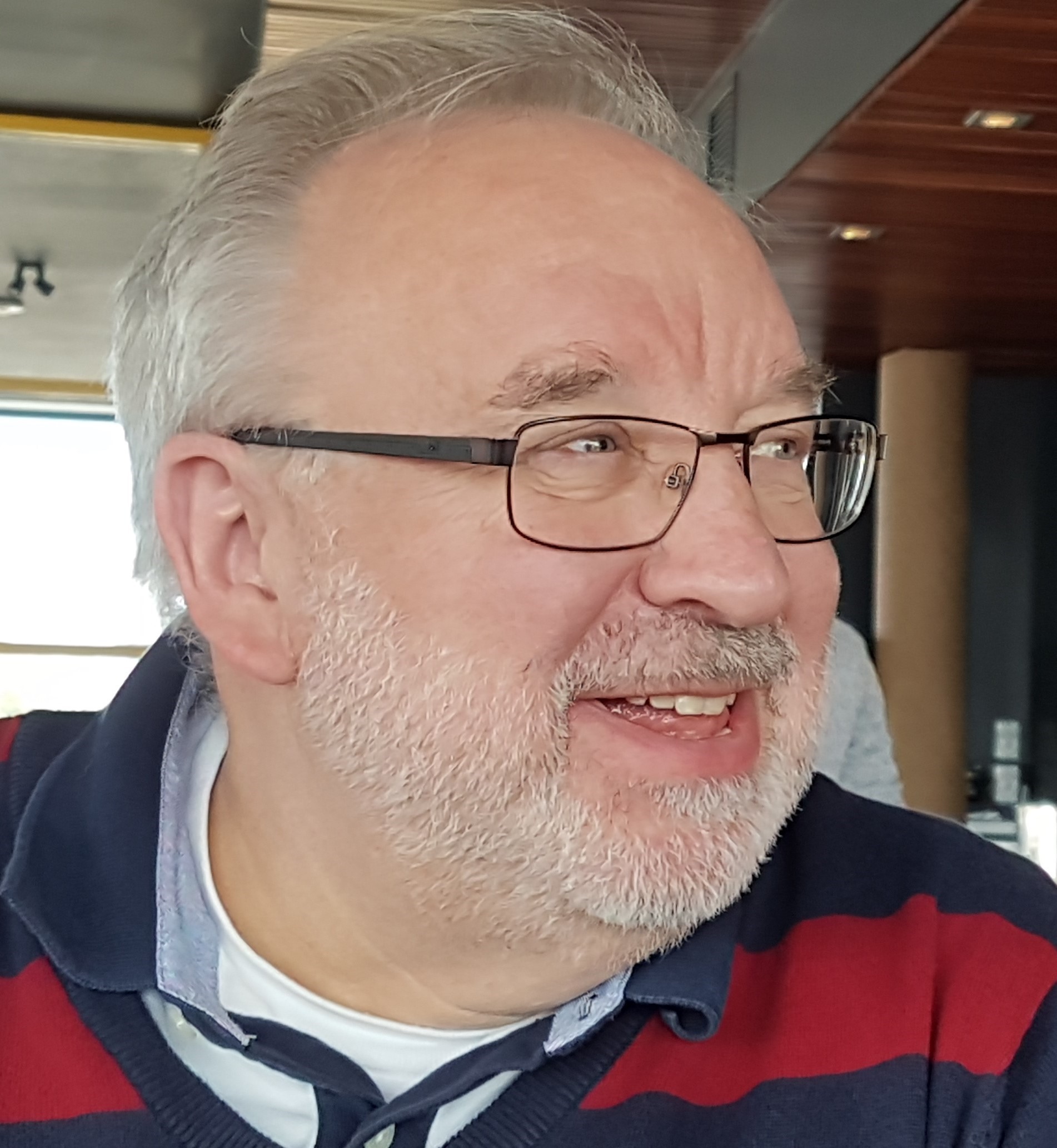 Amazon.co.uk: Mr. Robin J Carver RSP: books, biography, latest update