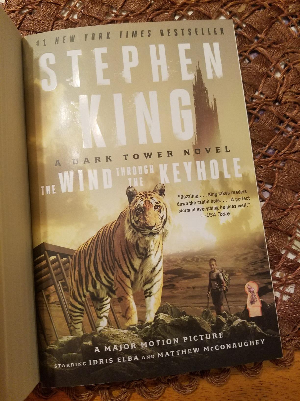The Dark Tower: The Wind Through the Keyhole: Stephen King ...