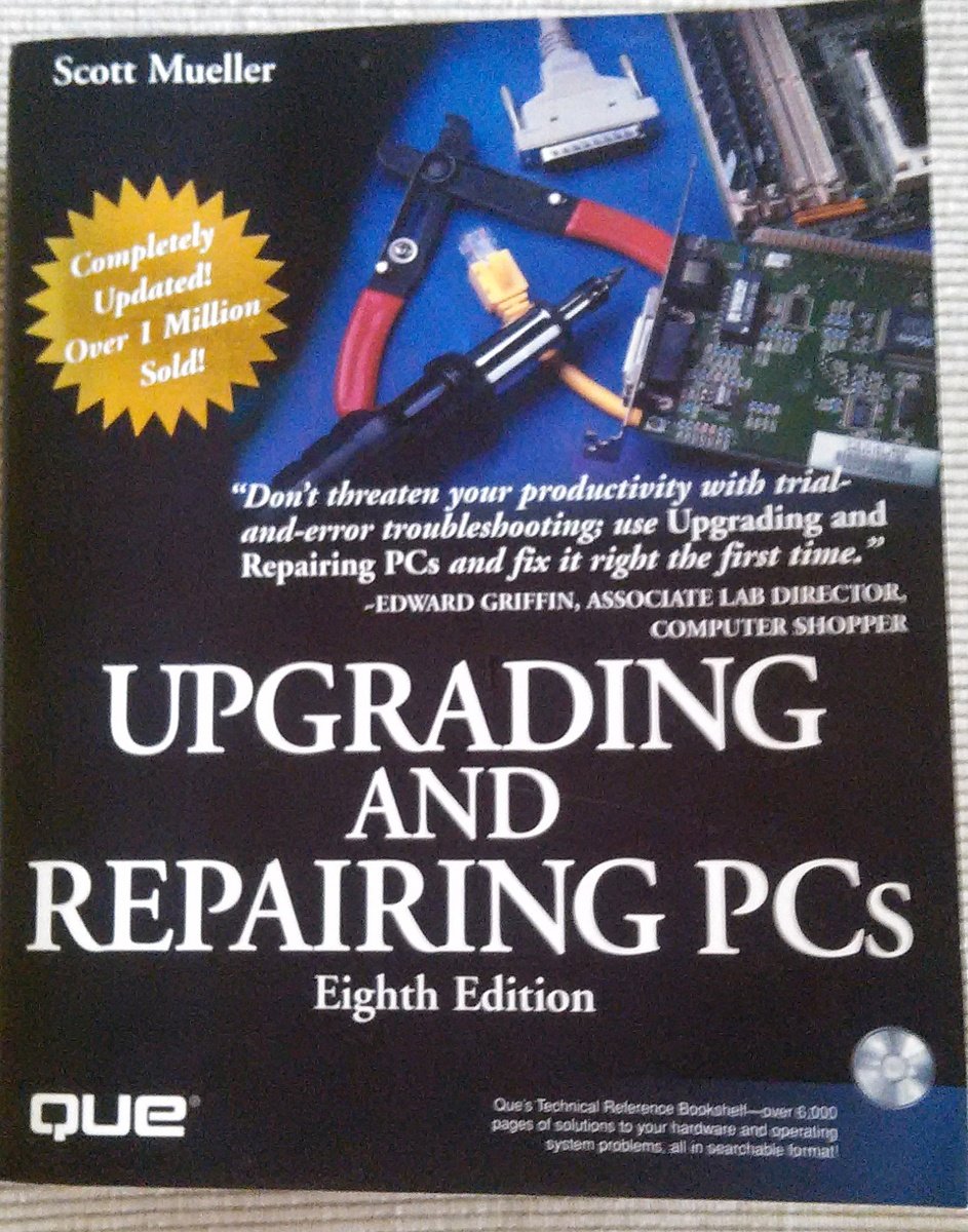 Upgrading and Repairing PCs: Mueller, Scott: 9780789712950: Amazon.com: Books