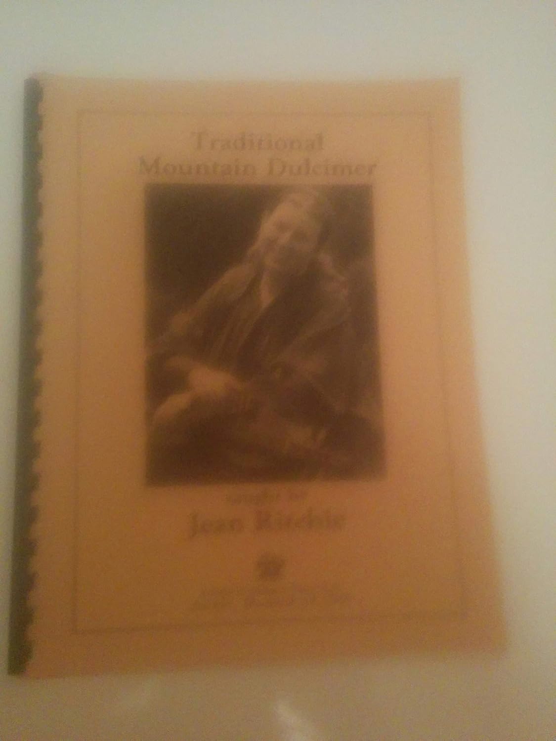 Traditional Mountain Dulcimer Taught by Jean Ritchie (Homespun Tapes ...