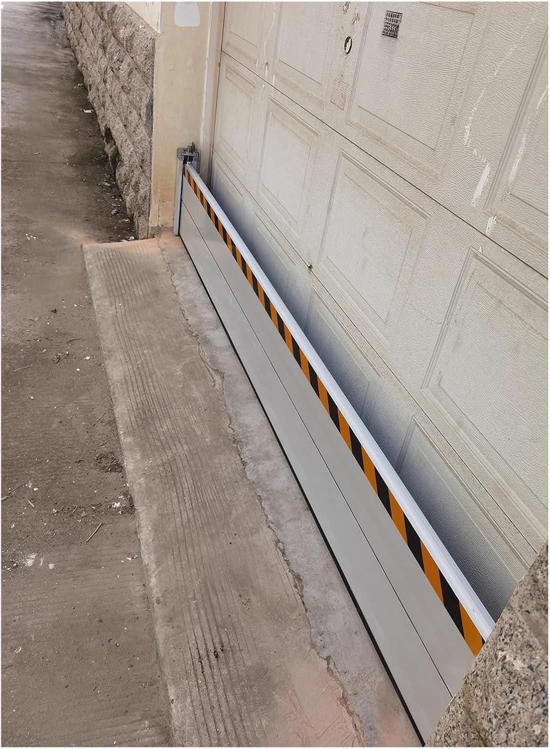 Amazon.com : 1.3ft High Garage Door Flood Barrier Threshold Kit ...