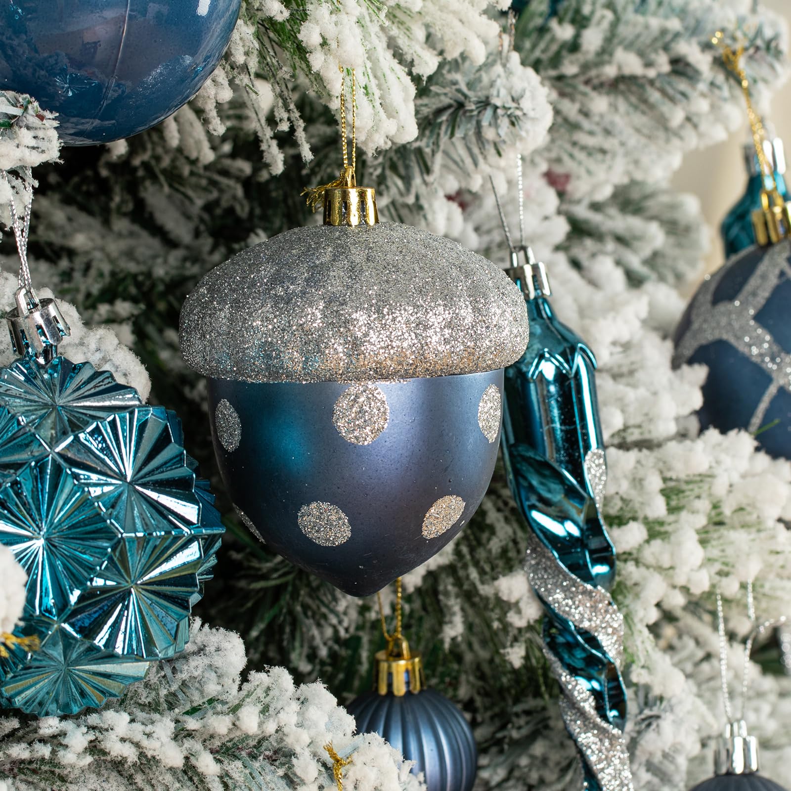 Blue Christmas Ornaments How To Decorate With Gold And Blue For