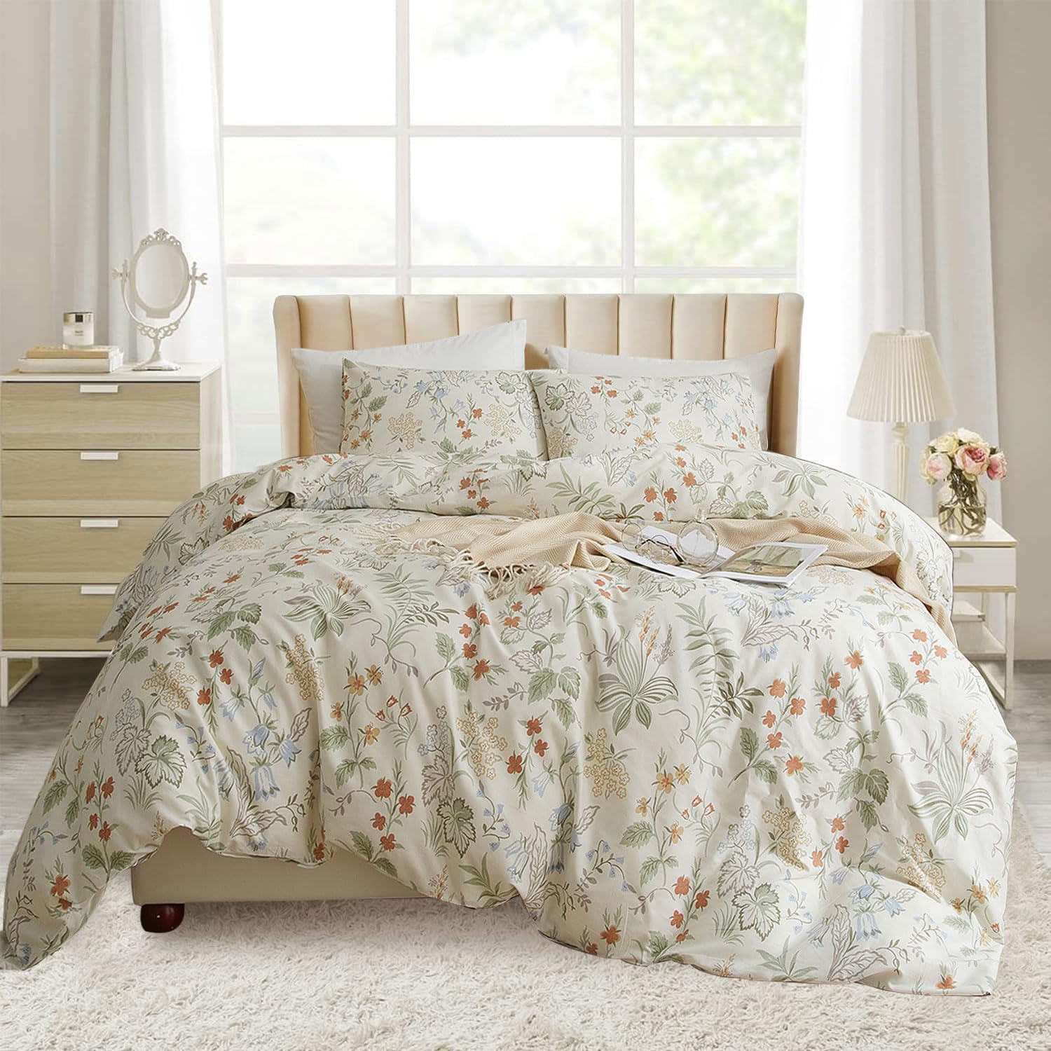 Amazon.com: EAVD Vintage Garden Floral Comforter Set Queen White Soft ...