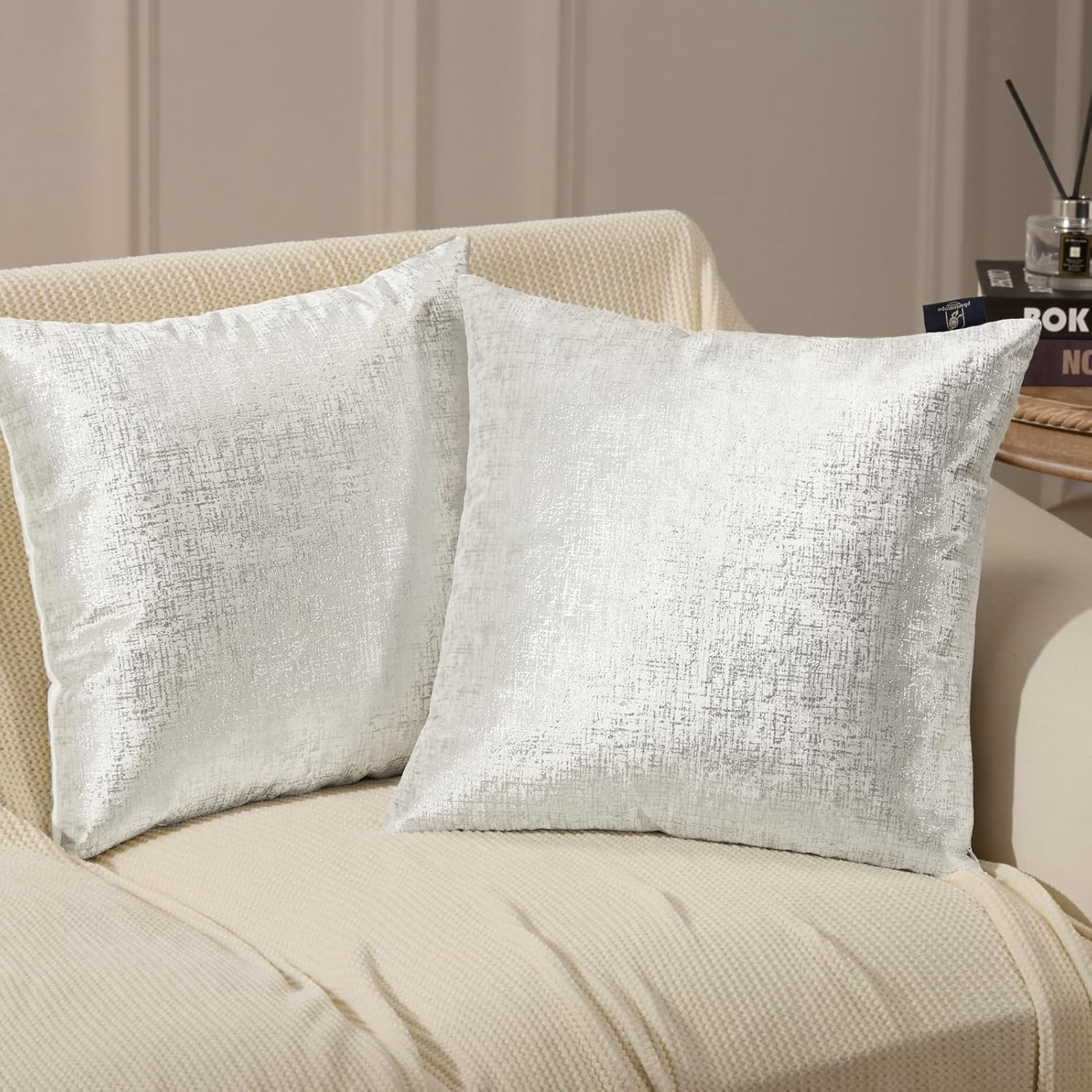 Amazon.com: Phantoscope Pack of 2 Sparkling Velvet Decorative, Silver and White Decorative ...