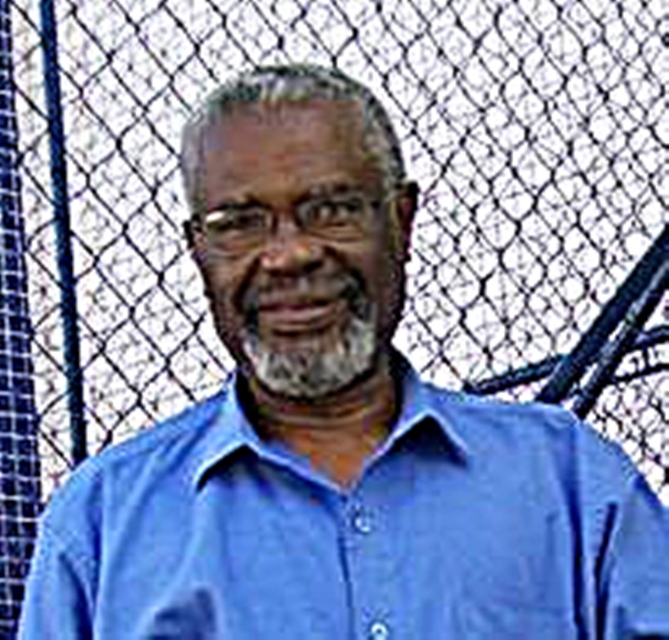 Amazon.com: Verlow Woglo: books, biography, latest update