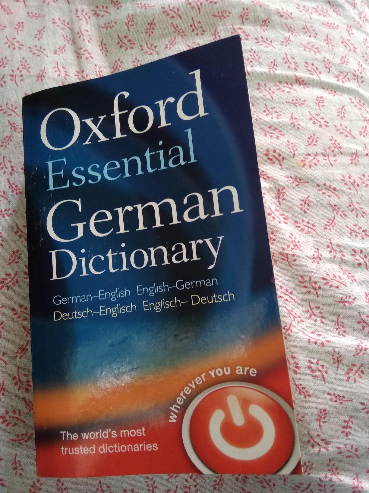 OXFORD ESSENTIAL GERMAN DICTIONARY 1E: PB : Oxford Dictionaries: Amazon ...