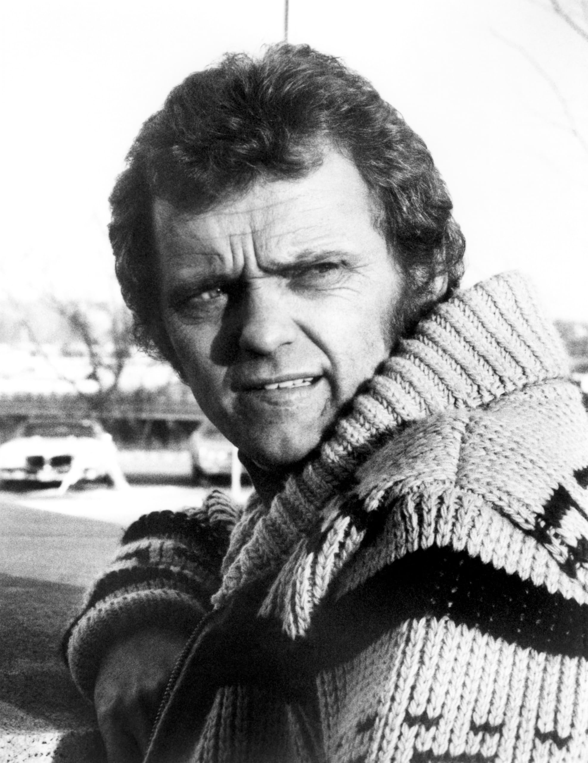 The Uptown Poker Club song by Jerry Reed from The Essential Jerry Reed ...