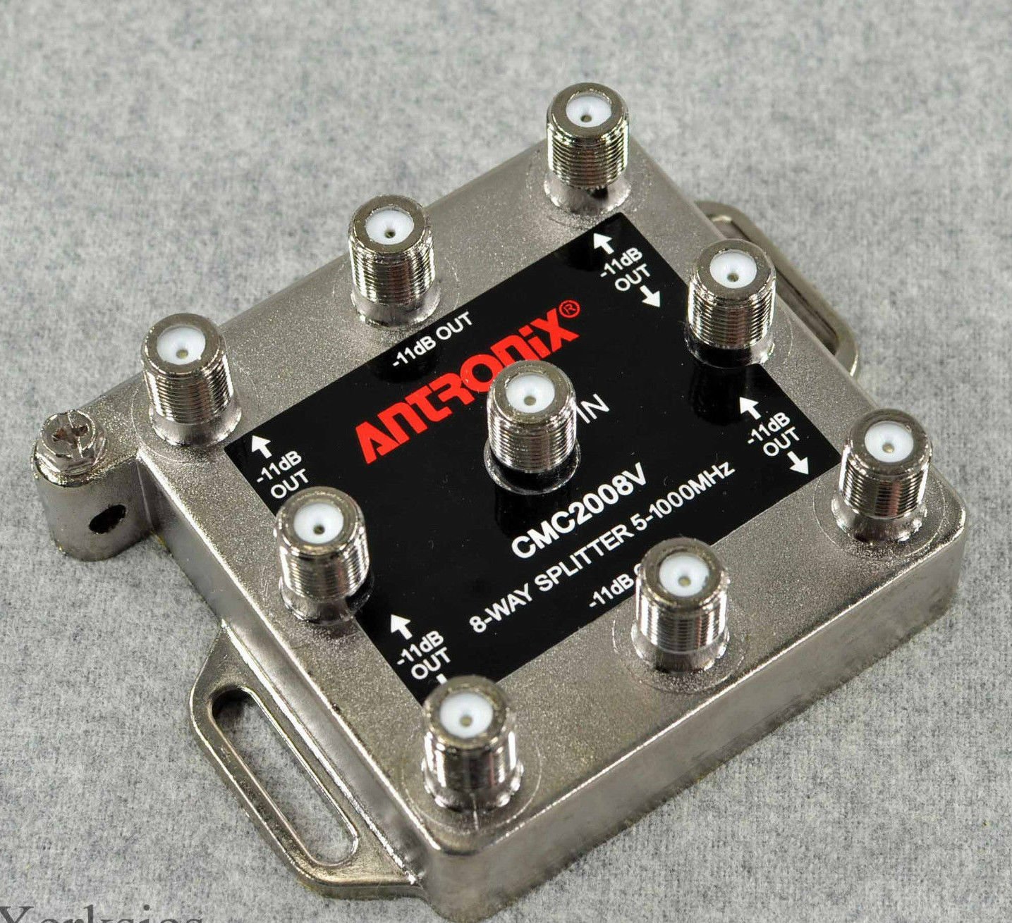 Amazon.com: New Antronix digital ready 8 way cable splitter CMC2008V ...