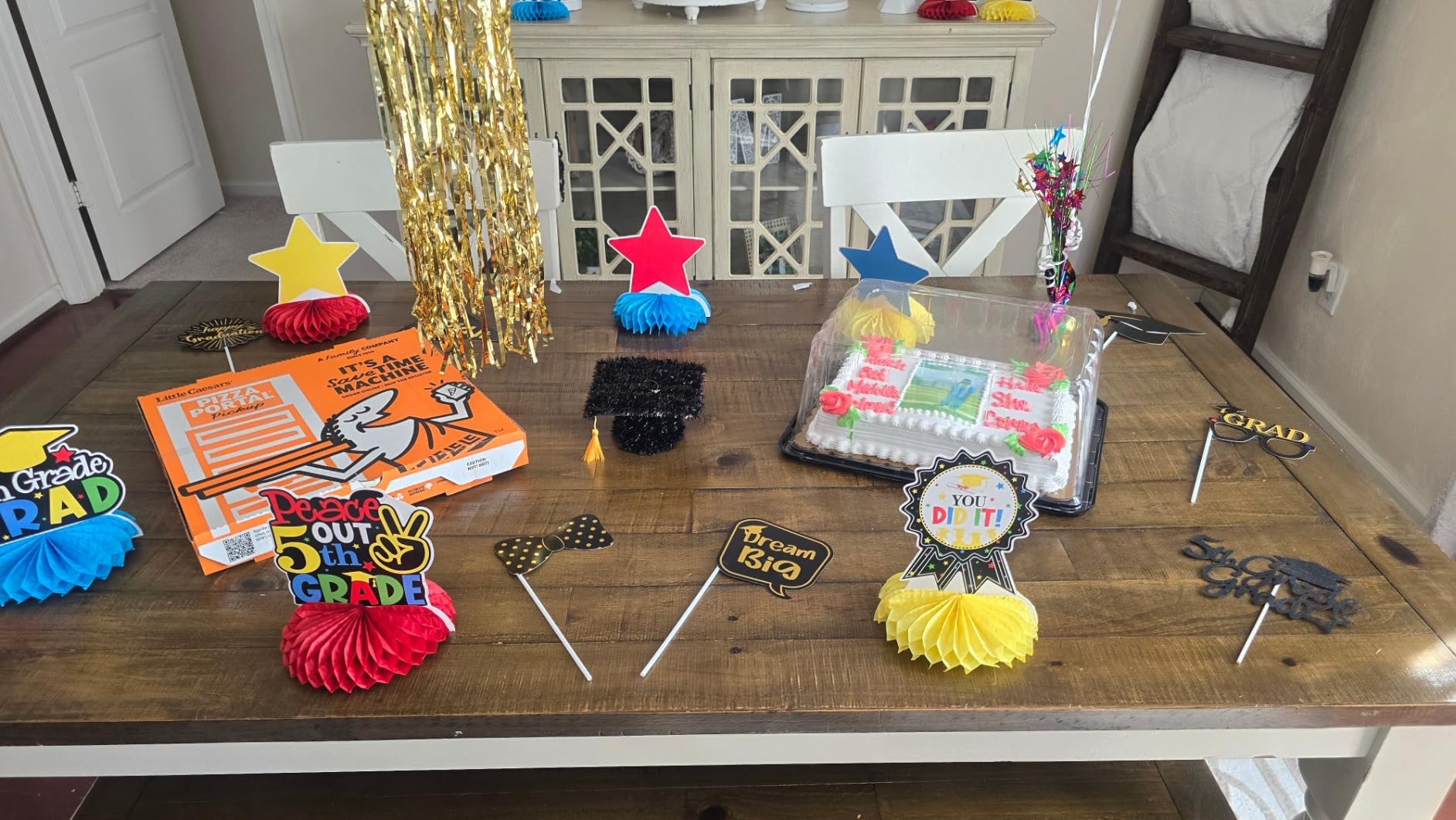 Amazon.com: Aisosiks 5th Grade Graduation Honeycomb Centerpieces, 2024 ...