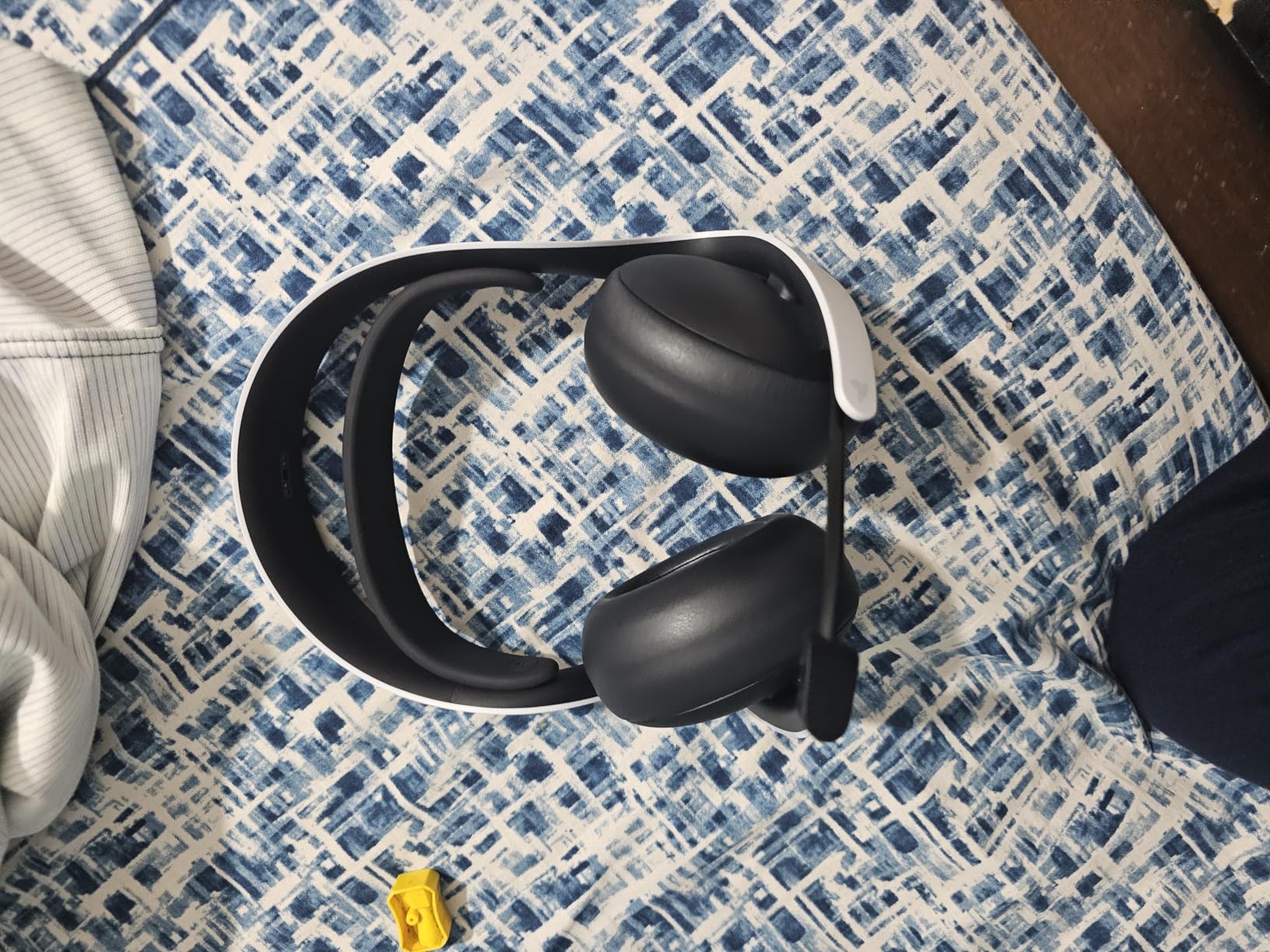 Sony Pulse Elite Wireless Over Ear Headset, White : Amazon.in: Electronics