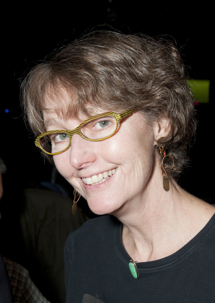 Amazon.com: Katrinka Moore: books, biography, latest update