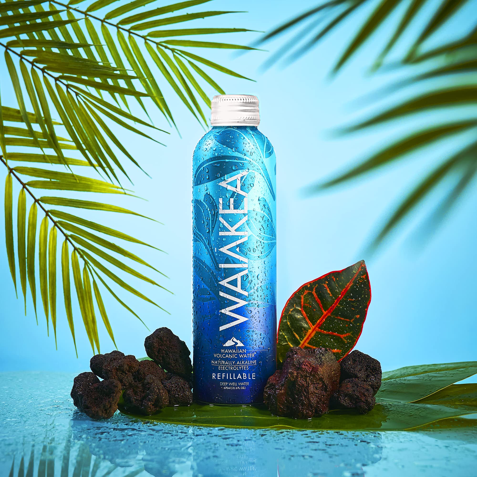 Snapklik.com : Waiakea Hawaiian Volcanic Water 670ml Refillable ...