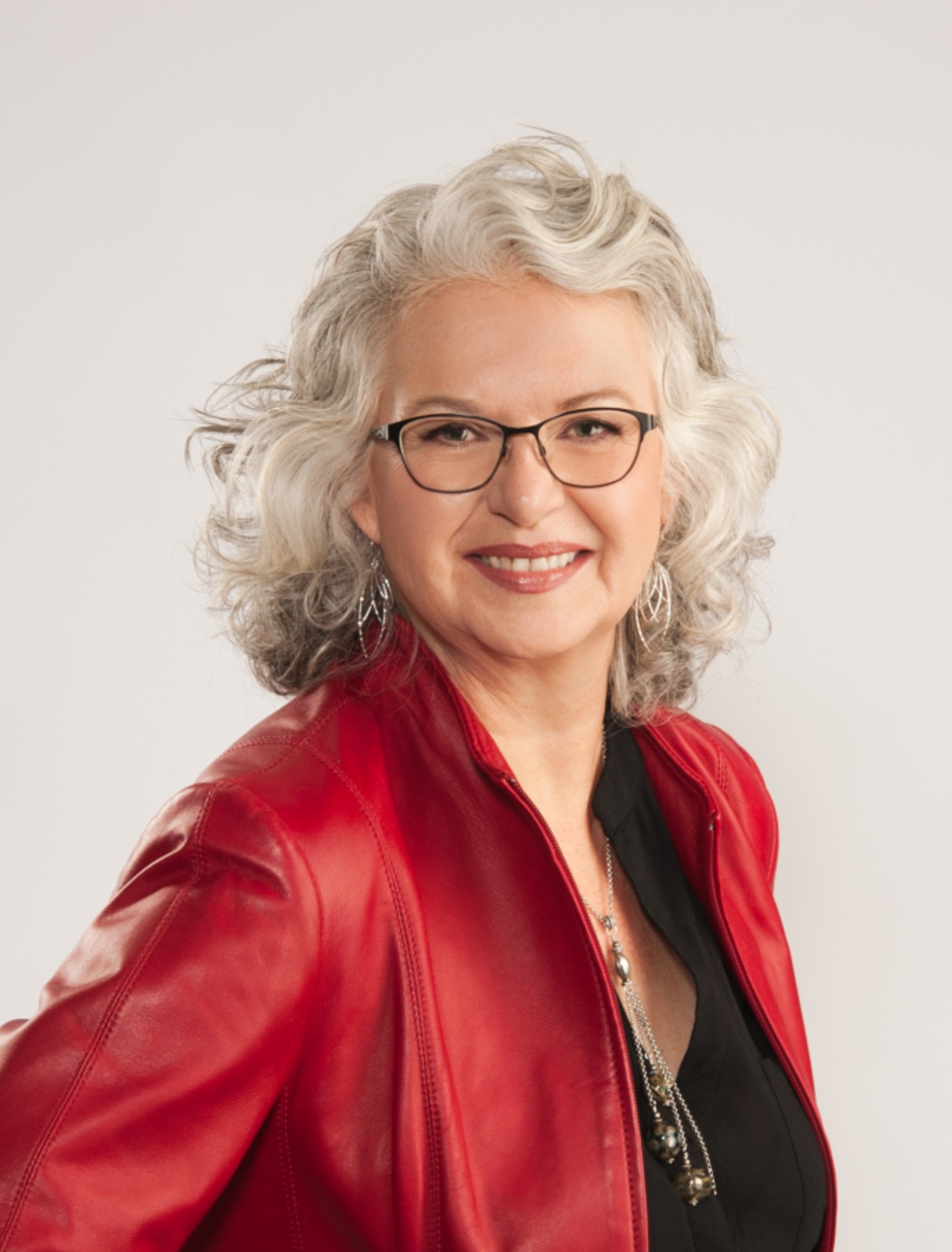 Amazon.co.jp: Cheryl Lester: 本、バイオグラフィー、最新アップデート