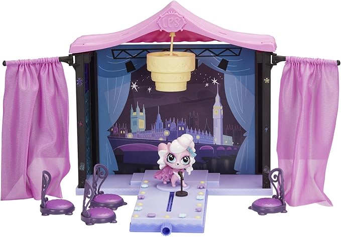 Amazon.com: Littlest Pet Shop Lets Start the Show Style Set : Toys & Games