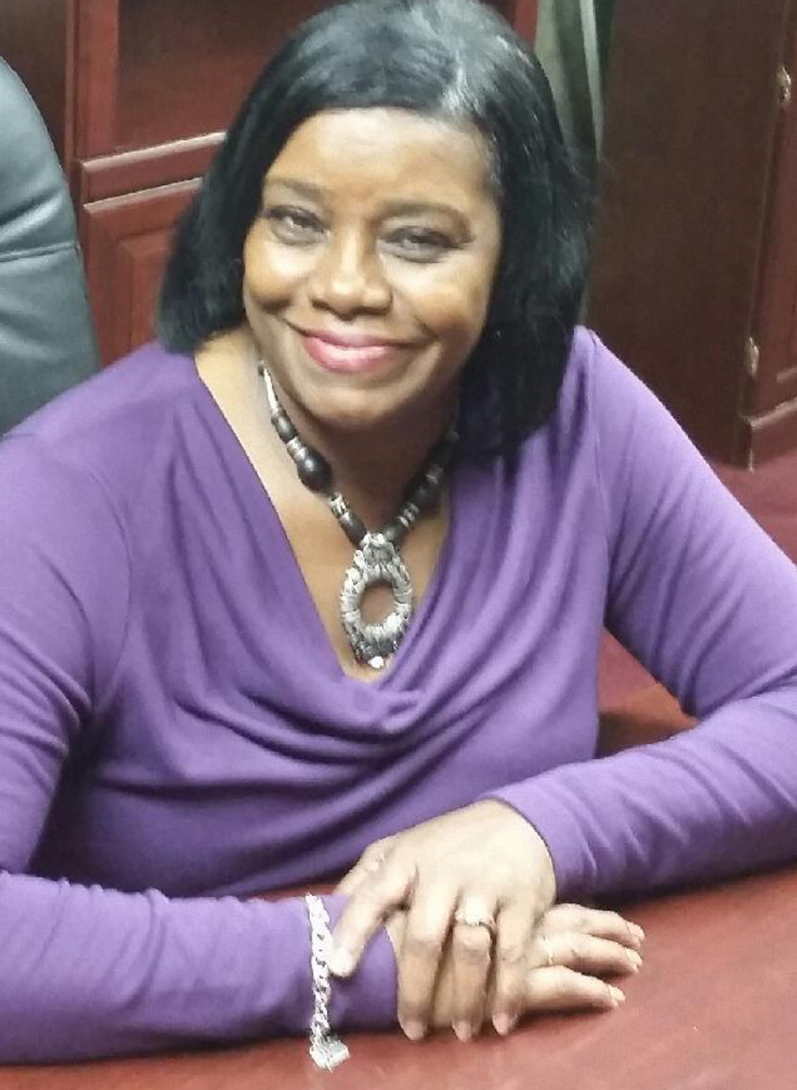 Amazon.com: Bobbie Mercer: books, biography, latest update