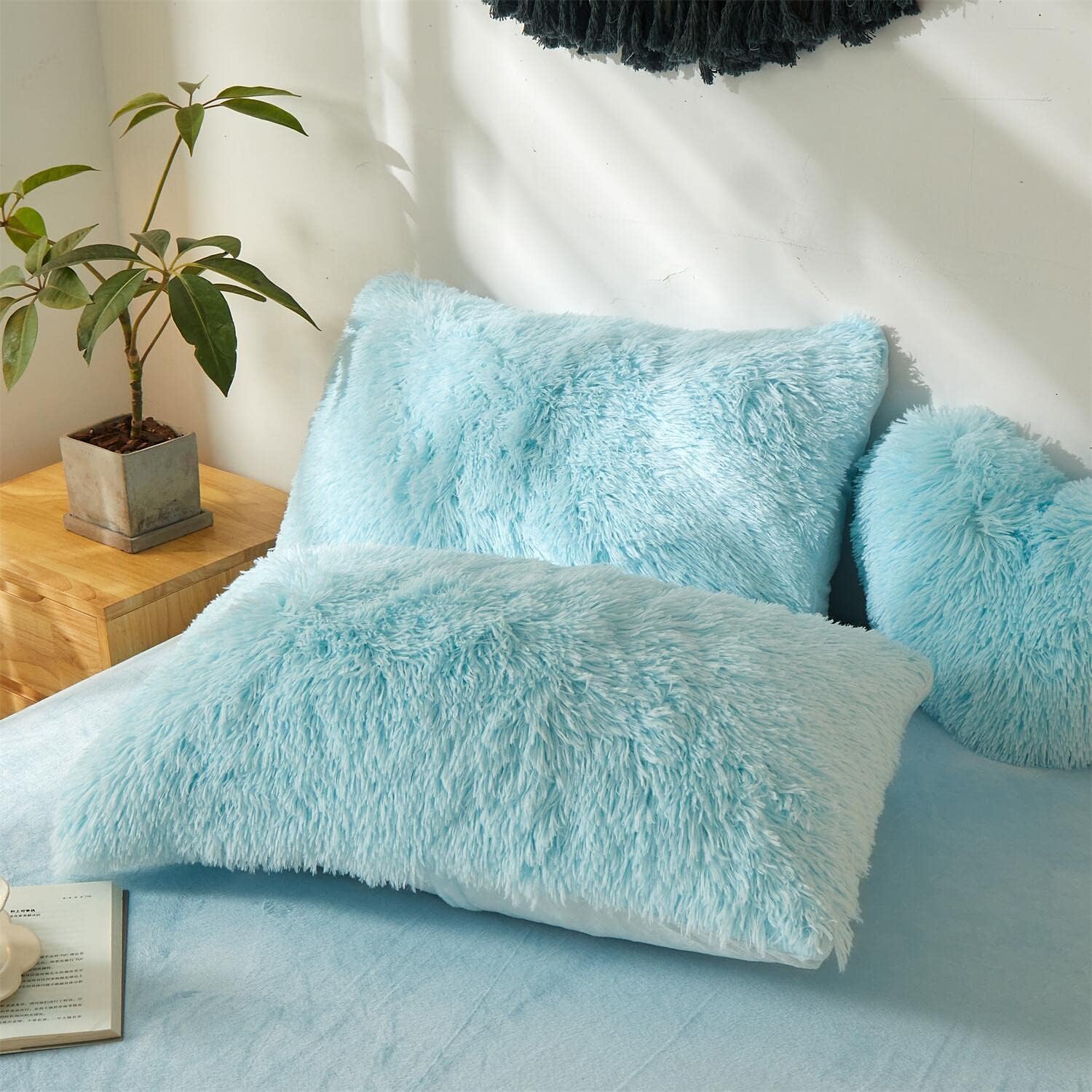 Amazon.com: Blue Fluffy Pillow, Soft Decorative Faux Fur Plush Blue ...
