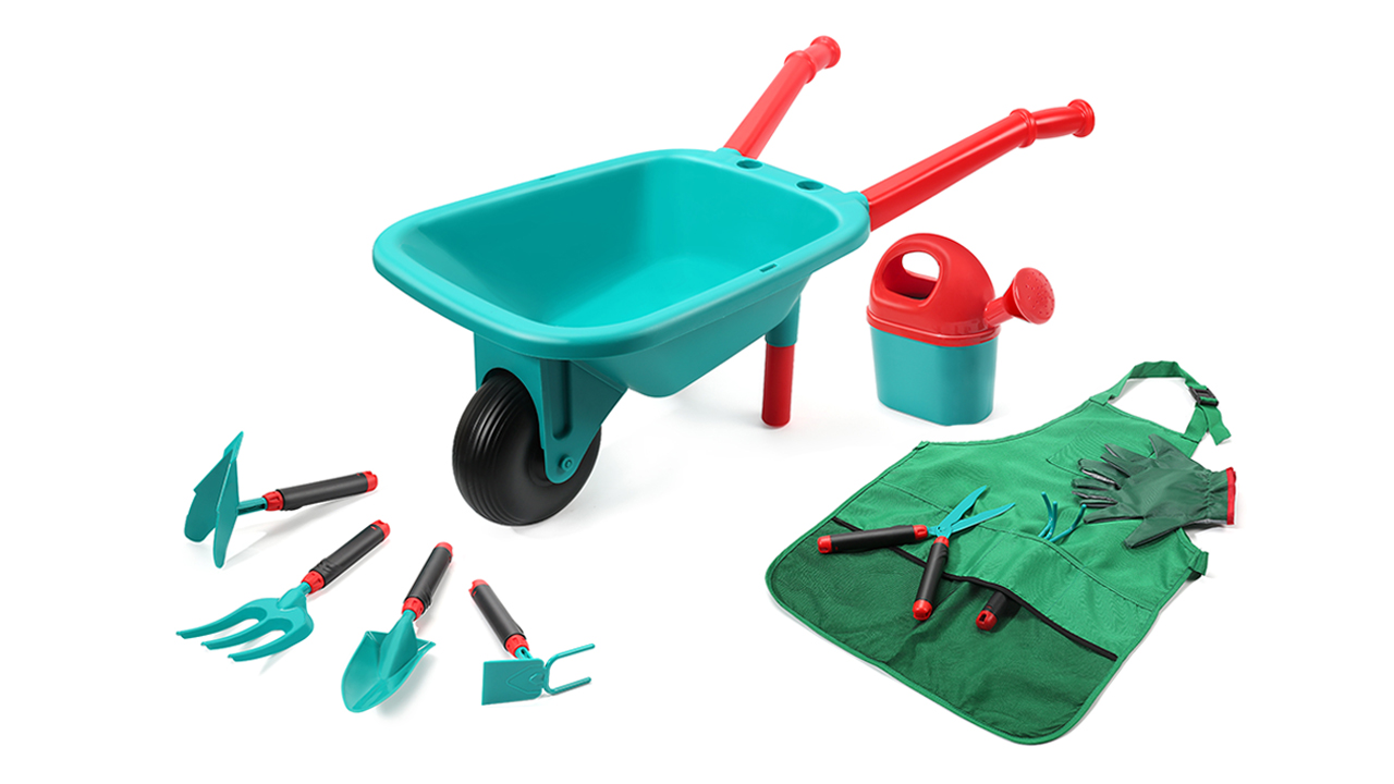 Watch Installation of kids garden tools set on Amazon Live
