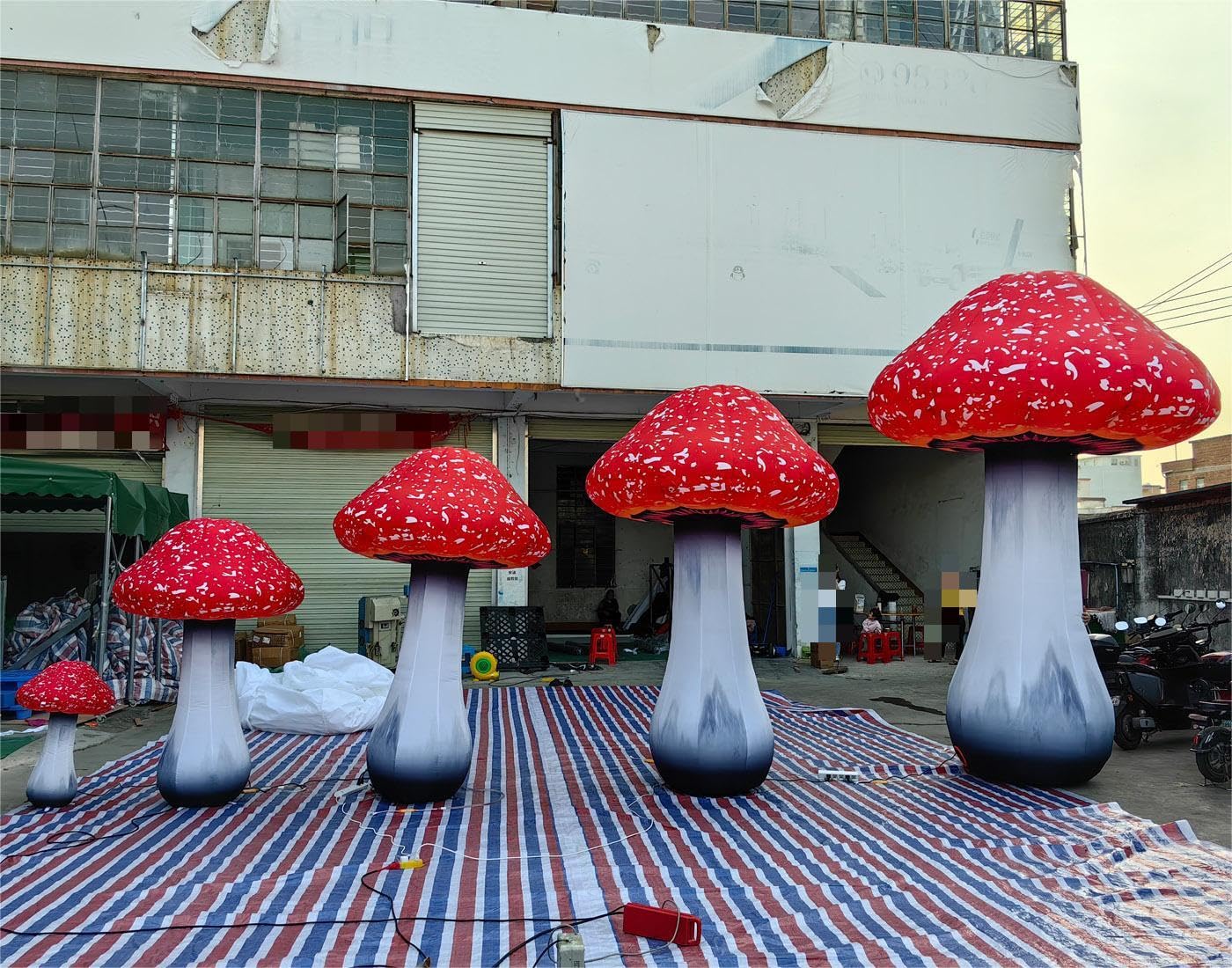 Snapklik.com : Vinfgoes Outdoor Garden Decor Giant LED Inflatable ...