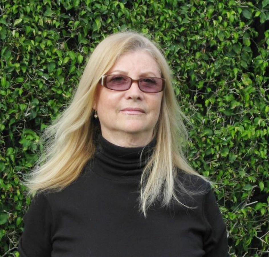 Amazon.com: Sandra D. Smolker: books, biography, latest update