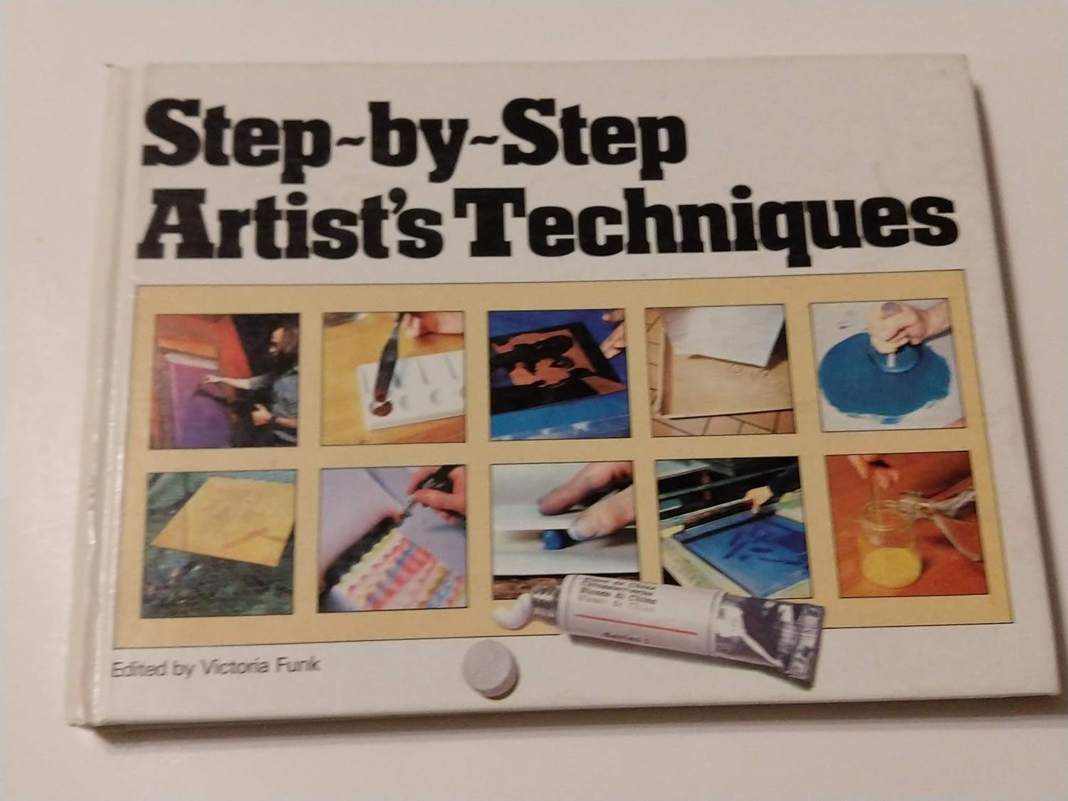 Step-By-Step Artist's Techniques: Funk, Victoria: 9780890093825: Amazon ...