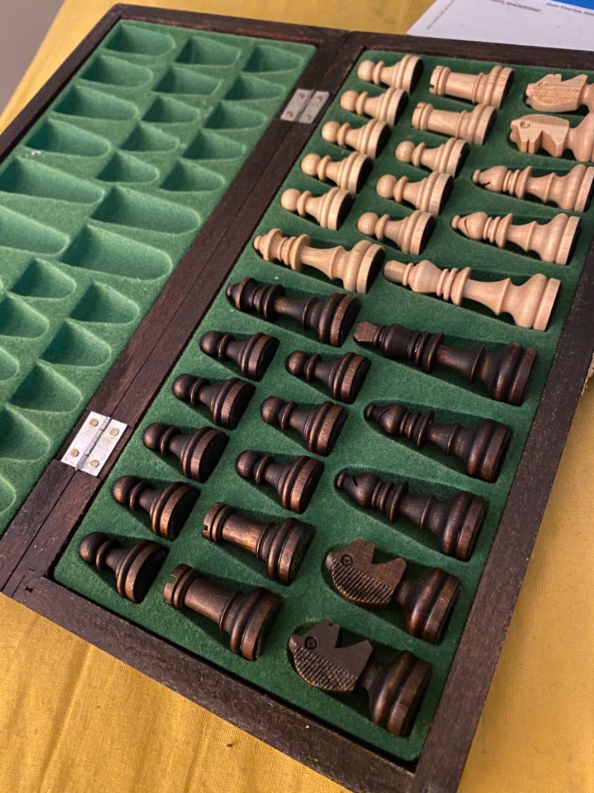 MAGNETIC, Solid Wood, Chess Set : Amazon.co.uk: Toys & Games