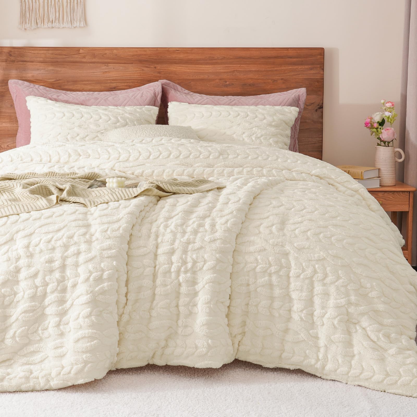 Amazon.com: PHF Fluffy Sherpa Fleece Queen Comforter Set, 3 Pieces Warm ...