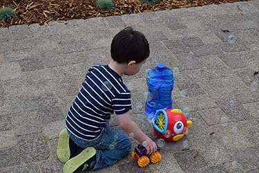 Amazon.com: Battat – Plastic Toy Cars – 6-Pack & Storage Bag – Colorful ...