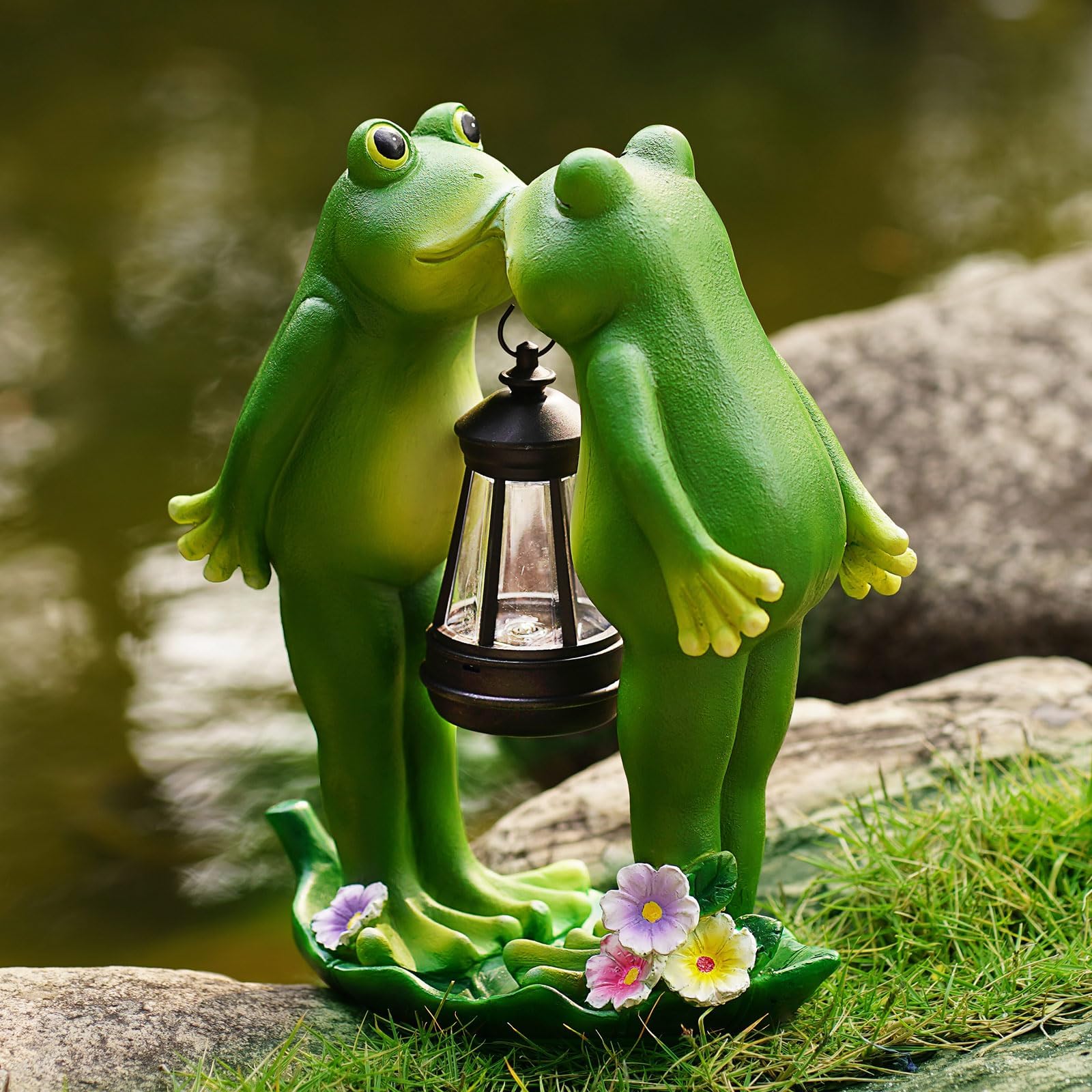 Bo Toys Solar Powered Frog with 2 Birds Outdoor LED Garden Light Decor ...