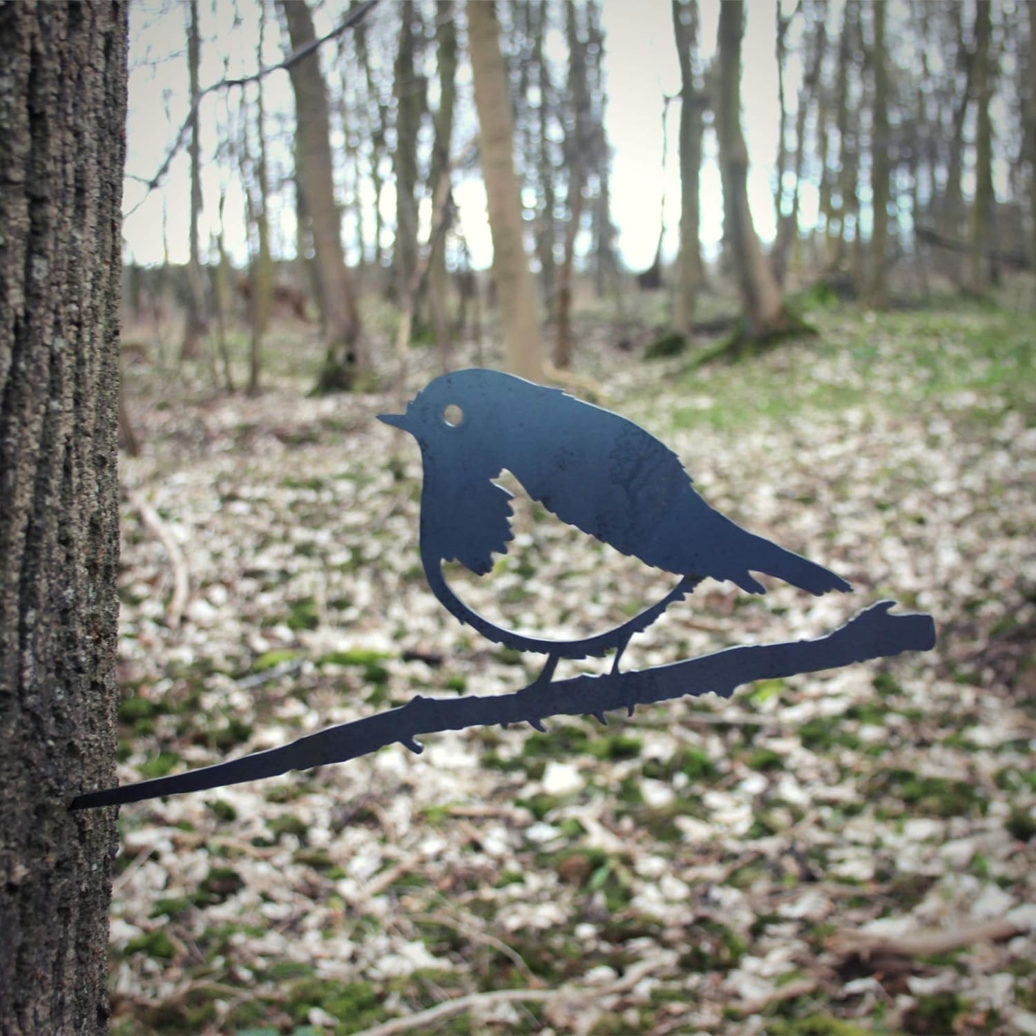 Robin Metal Bird – Robin on a Branch, Rustic Robin Garden Ornament ...